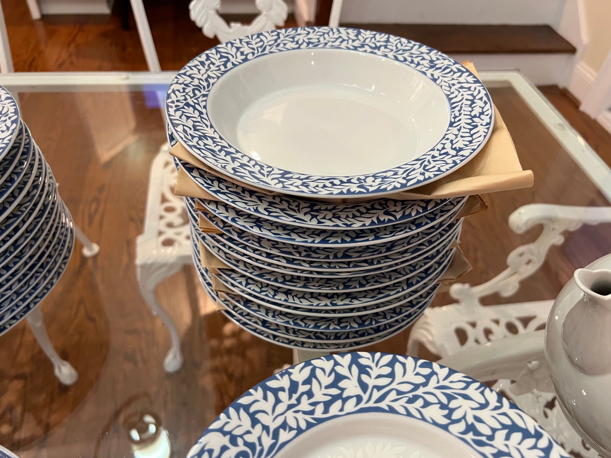 89 Piece Dansk International Designs Trellis Dinnerware Set For 12 In ...