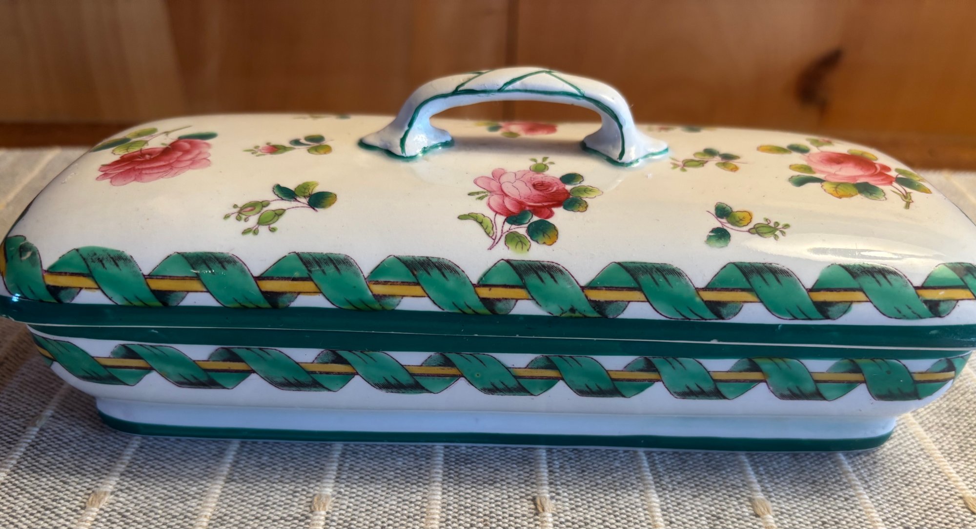 Antique Porcelain Victorian Toothbrush #2091542 | Auctionninja.com