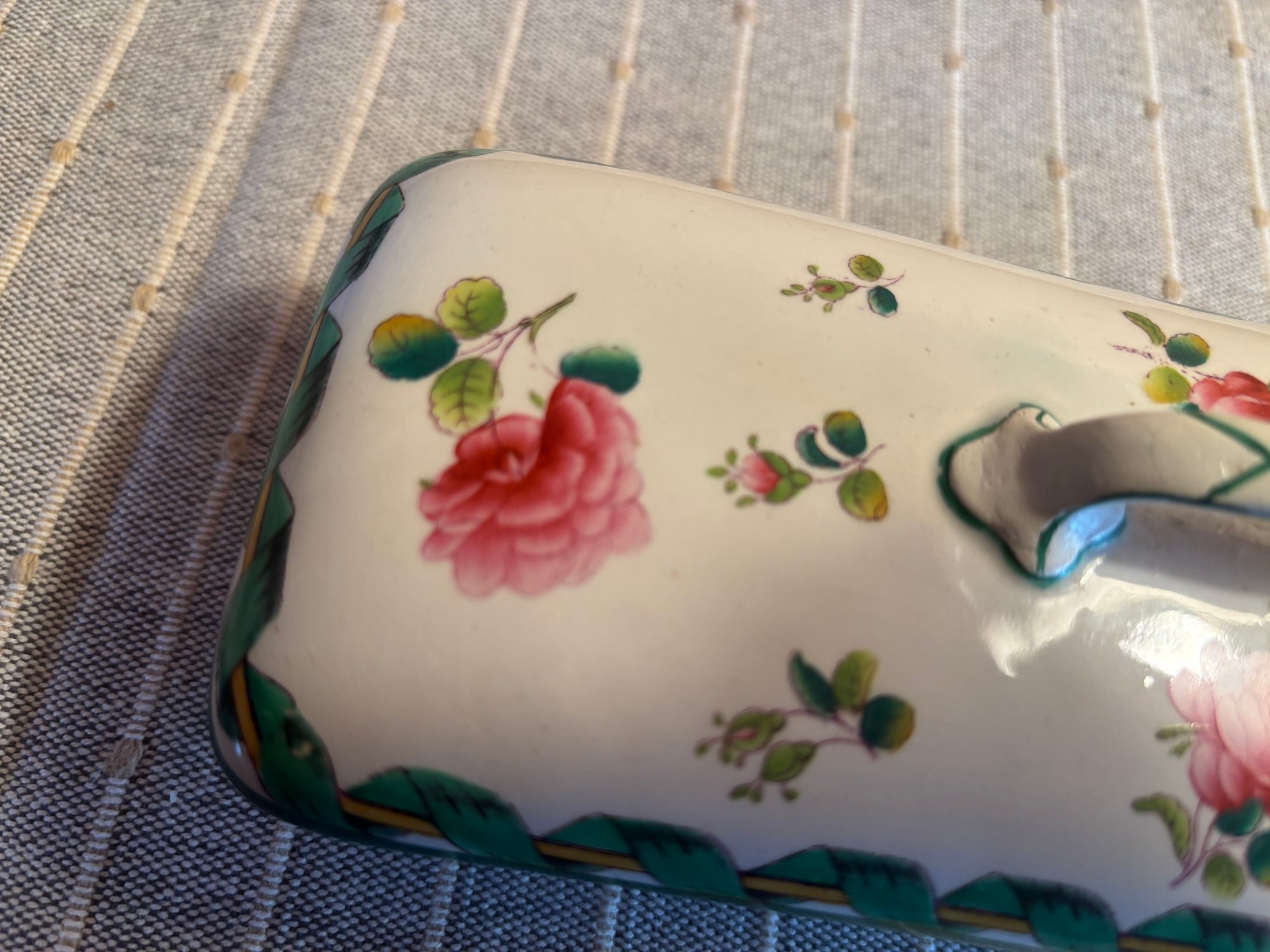 Antique Porcelain Victorian Toothbrush #2091542 | Auctionninja.com