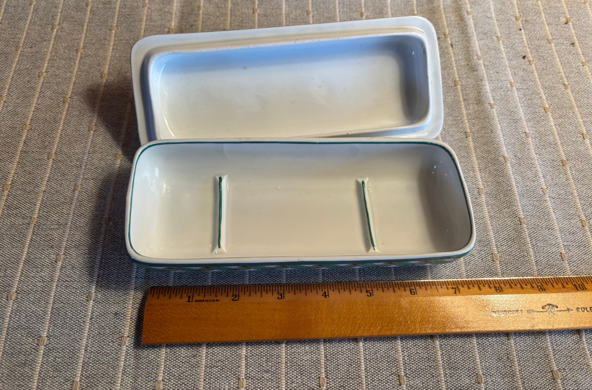 Antique Porcelain Victorian Toothbrush #2091542 | Auctionninja.com