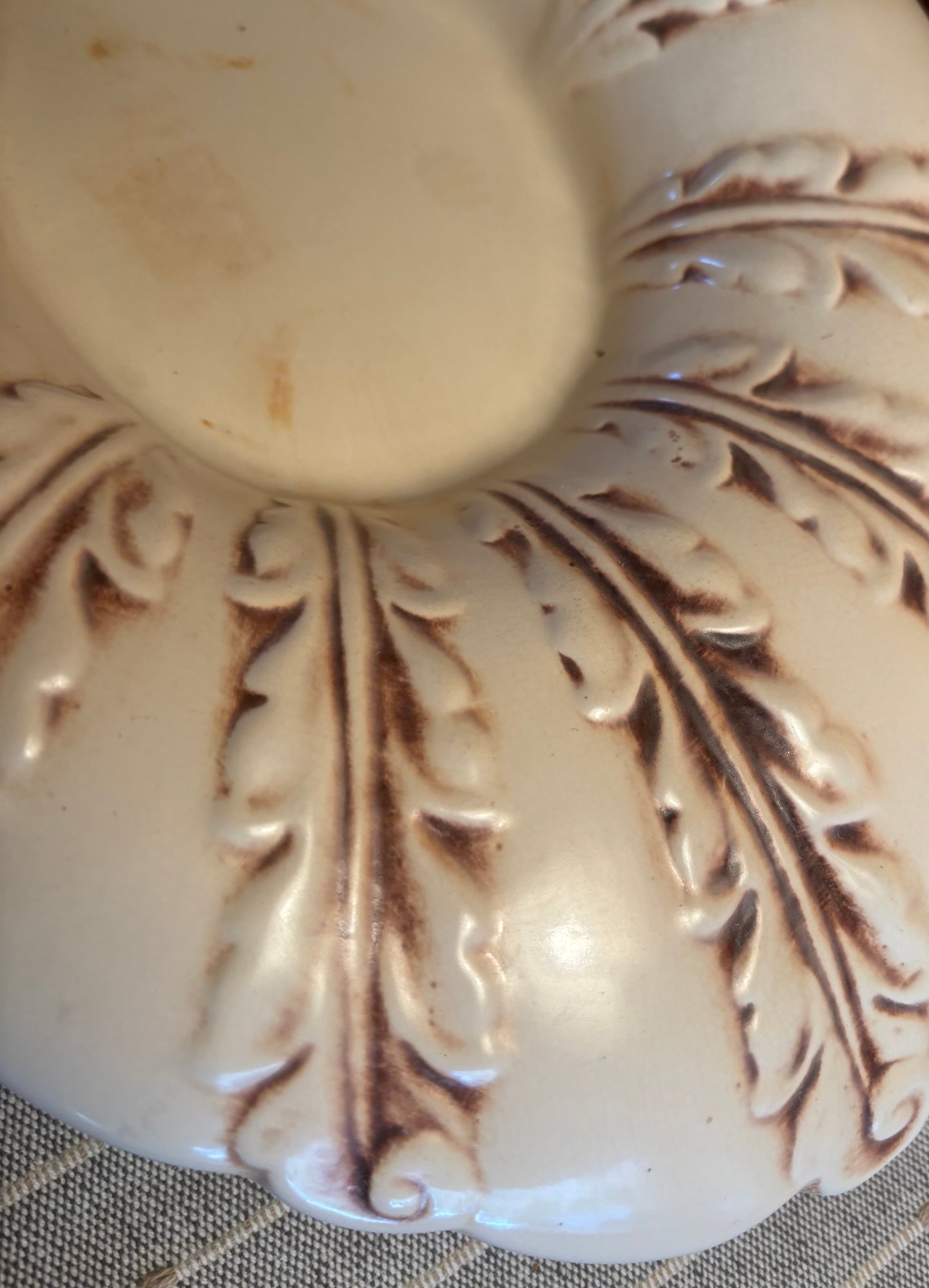 Red Wing #525 Pottery Console Bowl #2091535 | Auctionninja.com