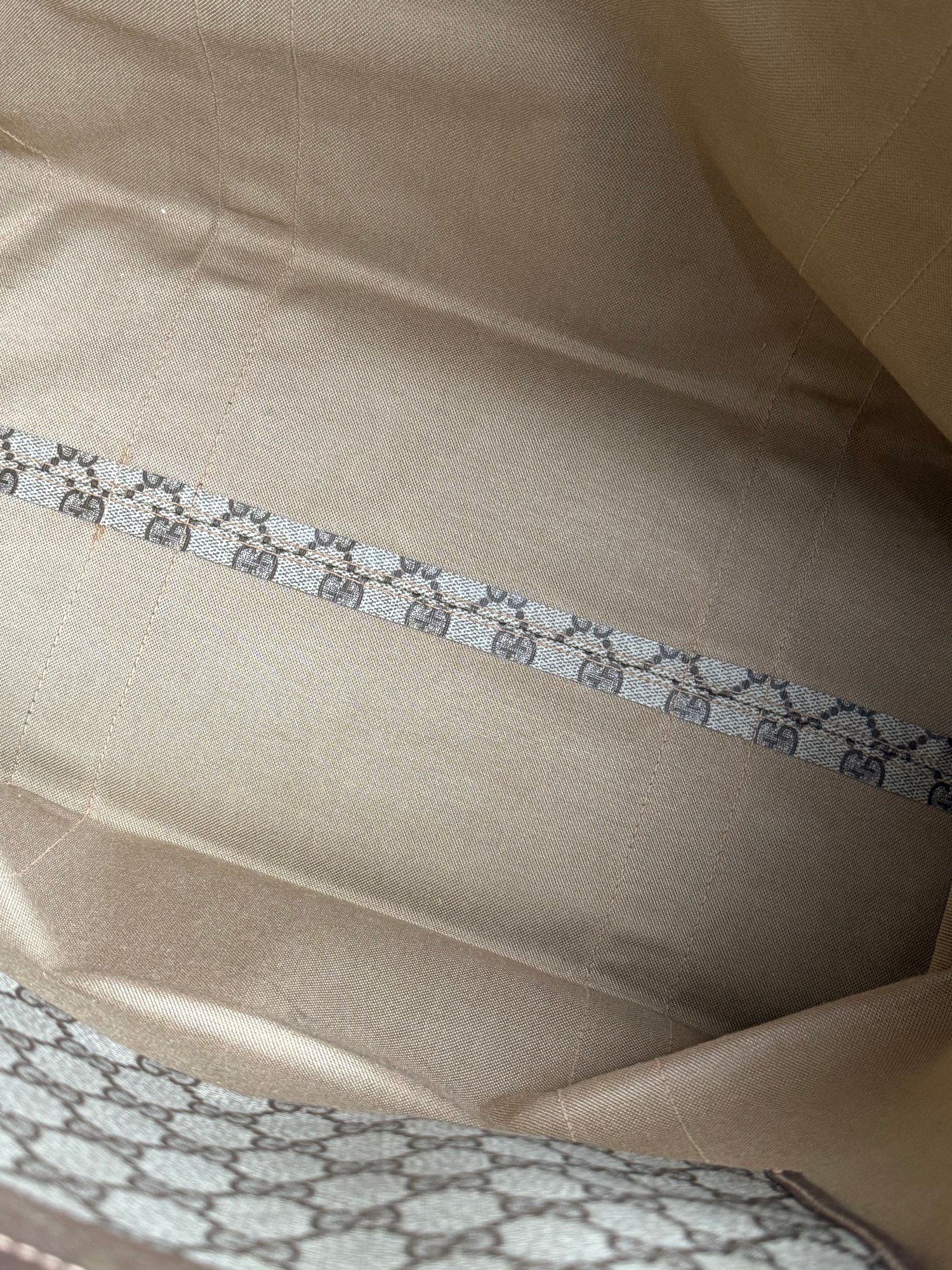 Fabulous Large GUCCI Tote From The Sherry Line - Great Condition - Nice ...