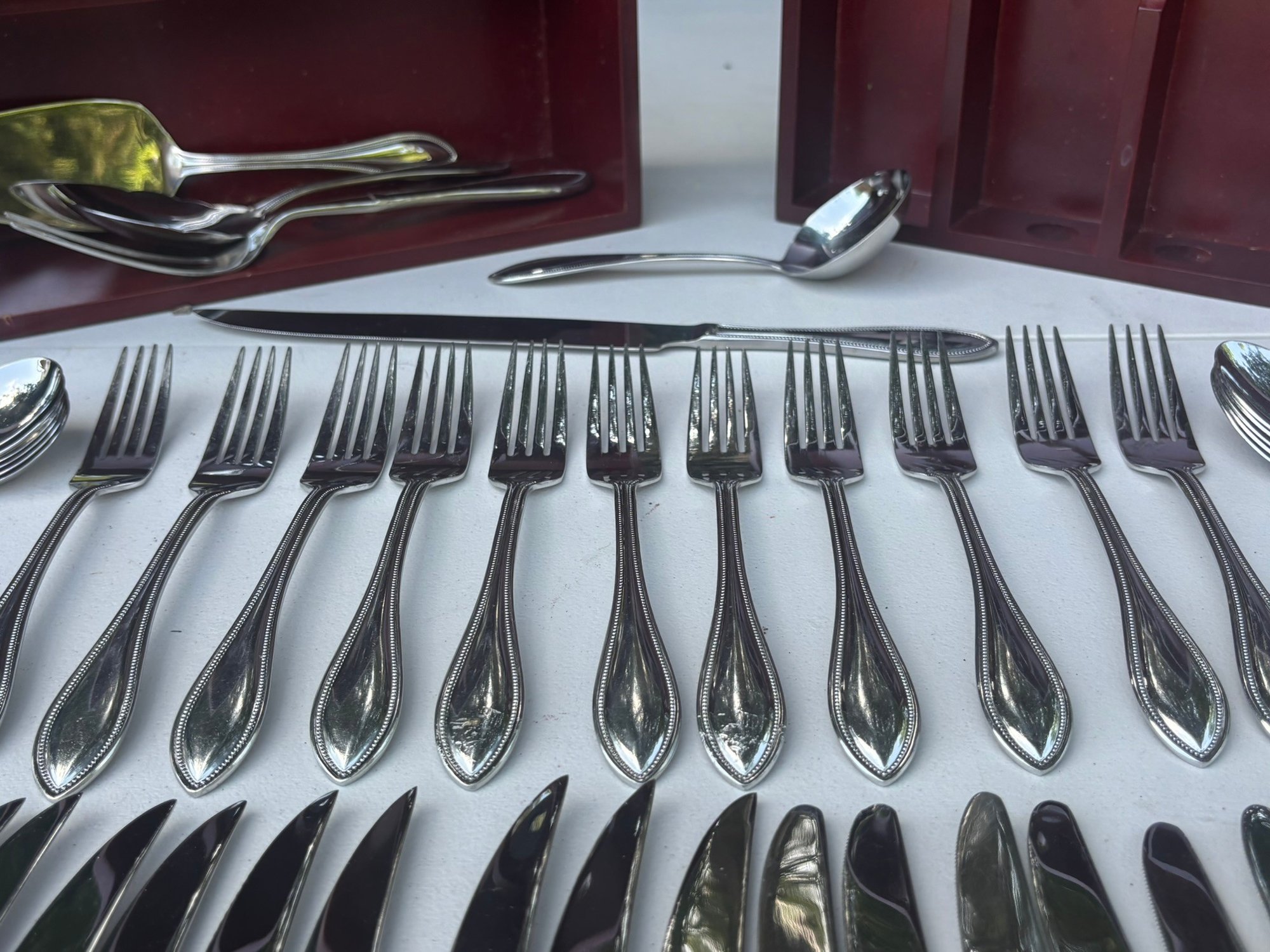 A Wallace Stainless Flatware Service For 10 Plus LOTS Of Extras - In Wood Box #40854668 ...