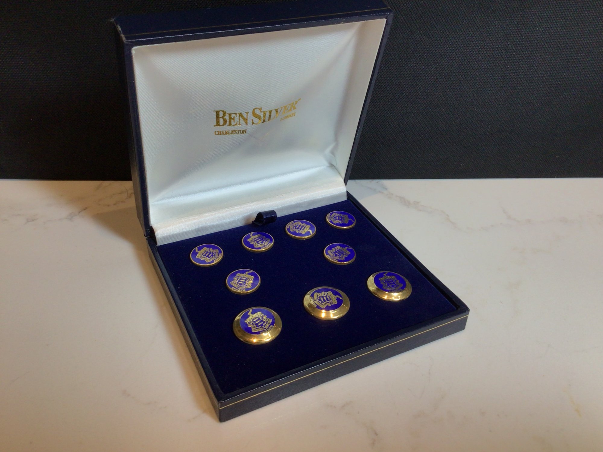 BEN SILVER CHOATE BOXED BUTTONS #1890768 | Auctionninja.com