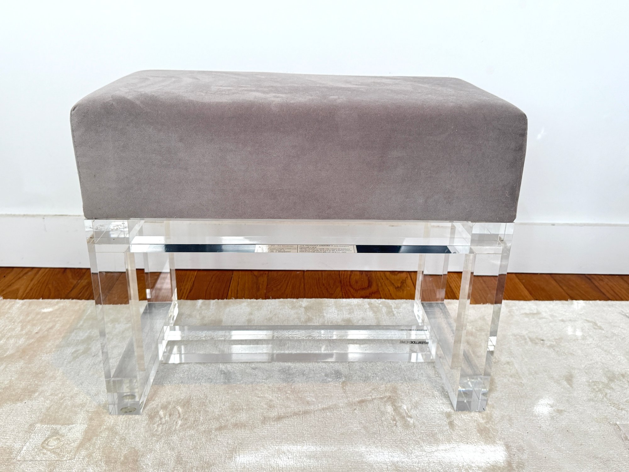 Interlude Home Petite Acrylic Bench #2044458 | Auctionninja.com