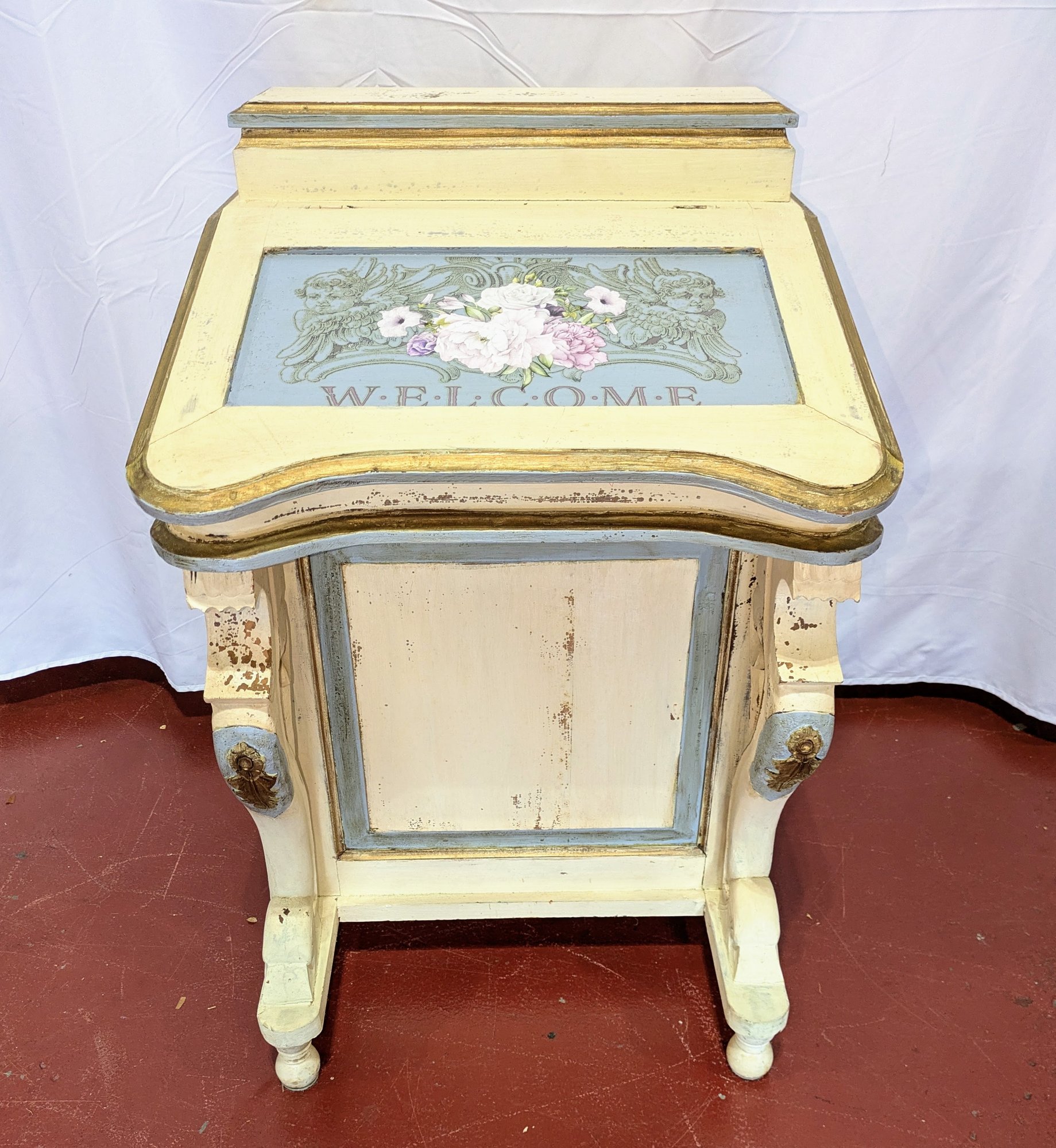 Antique Redone Shabby Chic Desk/Vanity #1958763 | Auctionninja.com