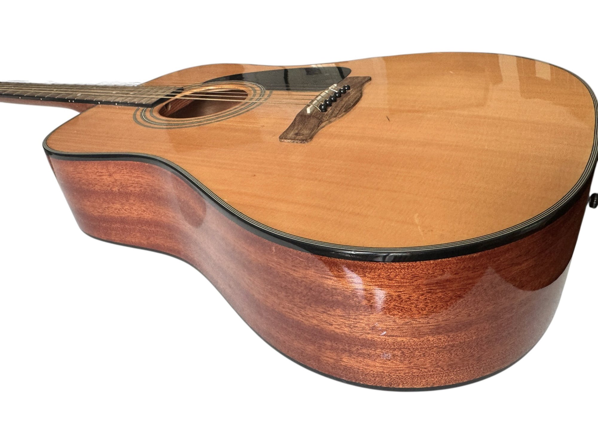 Fender Acoustical Guitar -Model DG85 #2151640 | Auctionninja.com