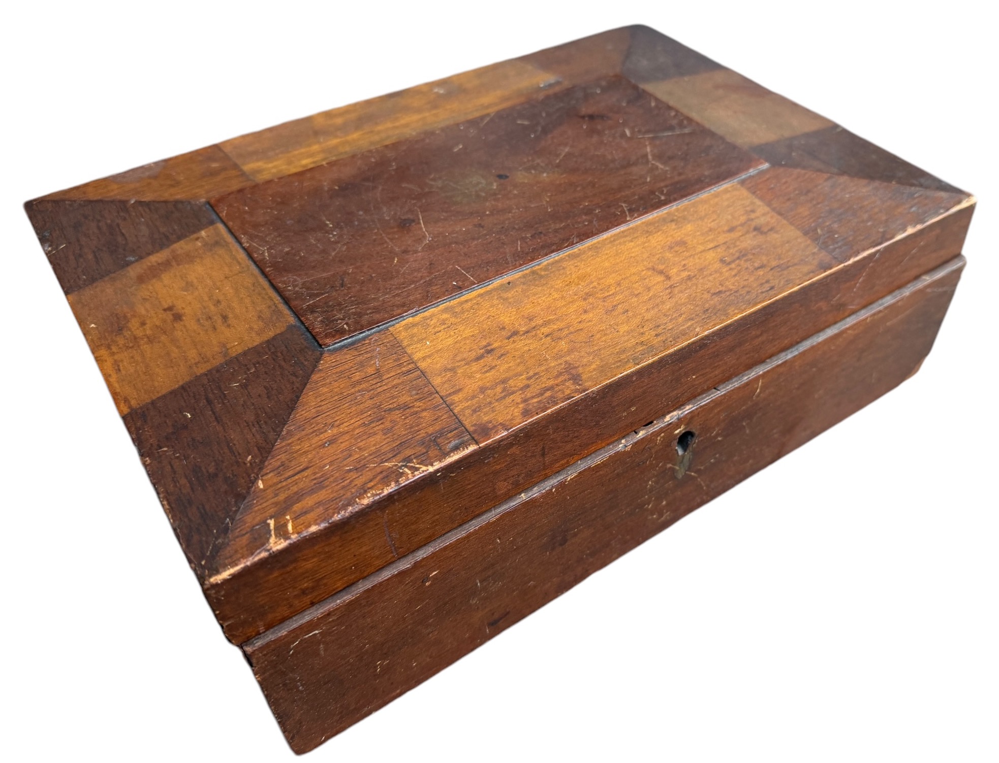 Antique Wood Box With Interesting Mitered Top #2007898 | Auctionninja.com
