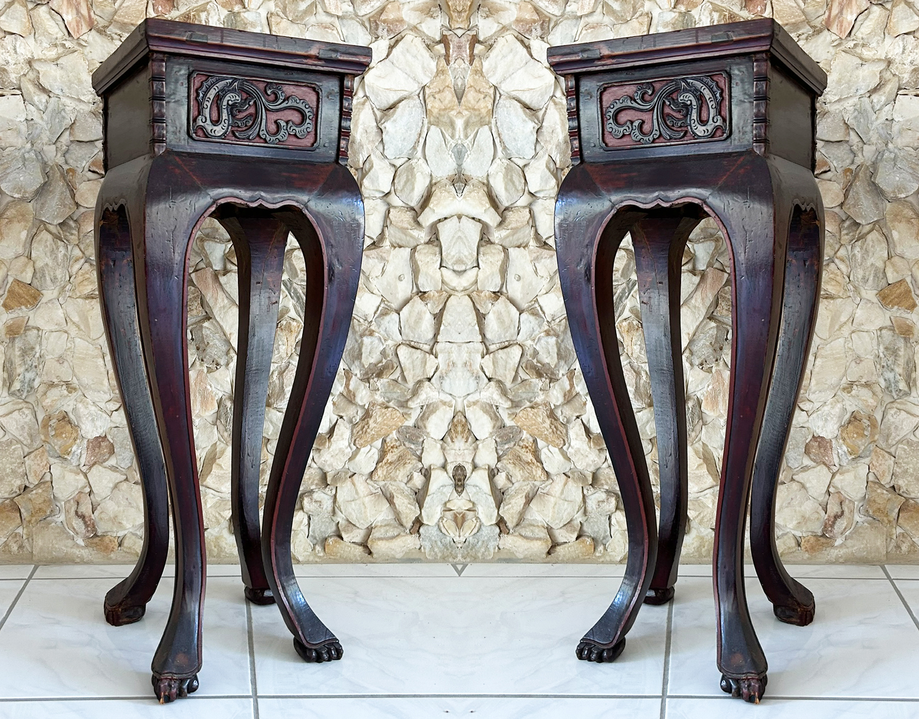 A Pair Of Antique Chinese Pedestals Or Plant Stands In Carved Rose Wood ...