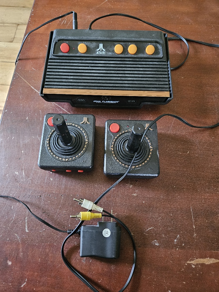 #109 - Vintage Atari Flashback Classic Game Console In Excellent ...