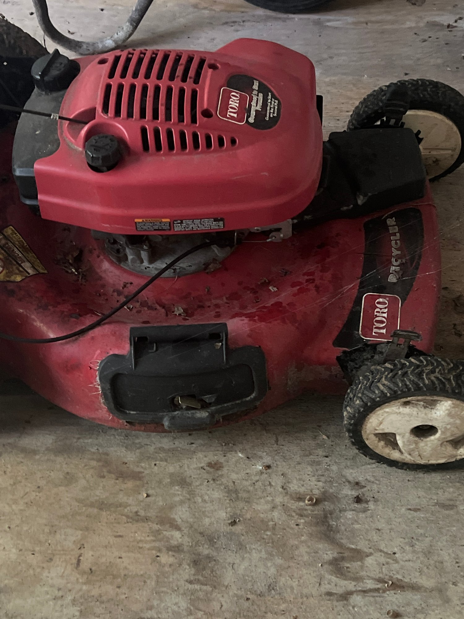 TORO Push Lawn Mower In Red - With Bagger Attachment #1977908 ...