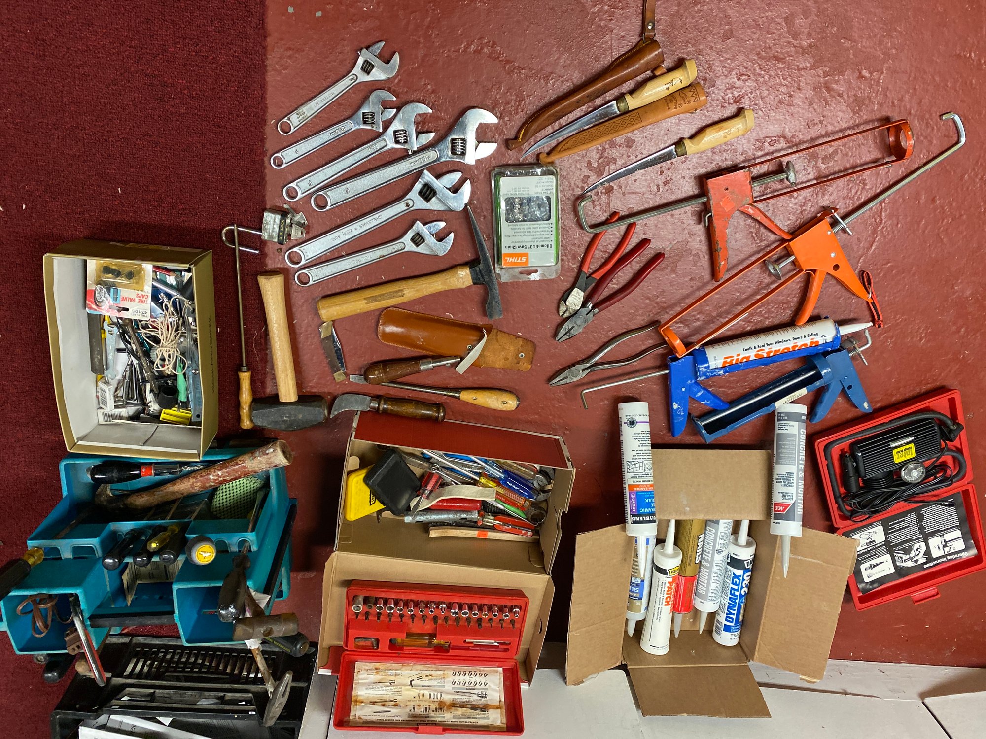 Big Tool Collection Wrenches Caulk Guns Ratchet Set Tool Caddy Air ...