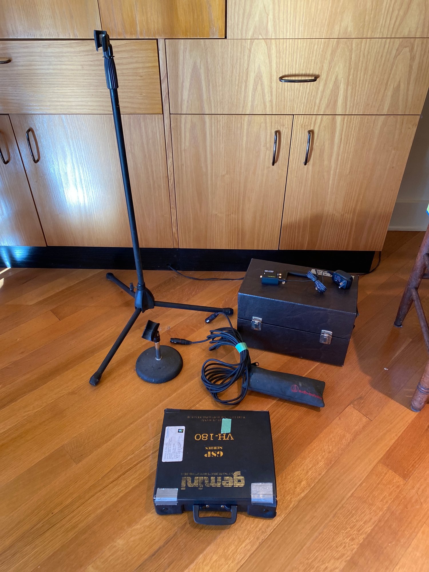 Portable Audio Microphone PA Public Address System Anchor AN100 Gemini ...