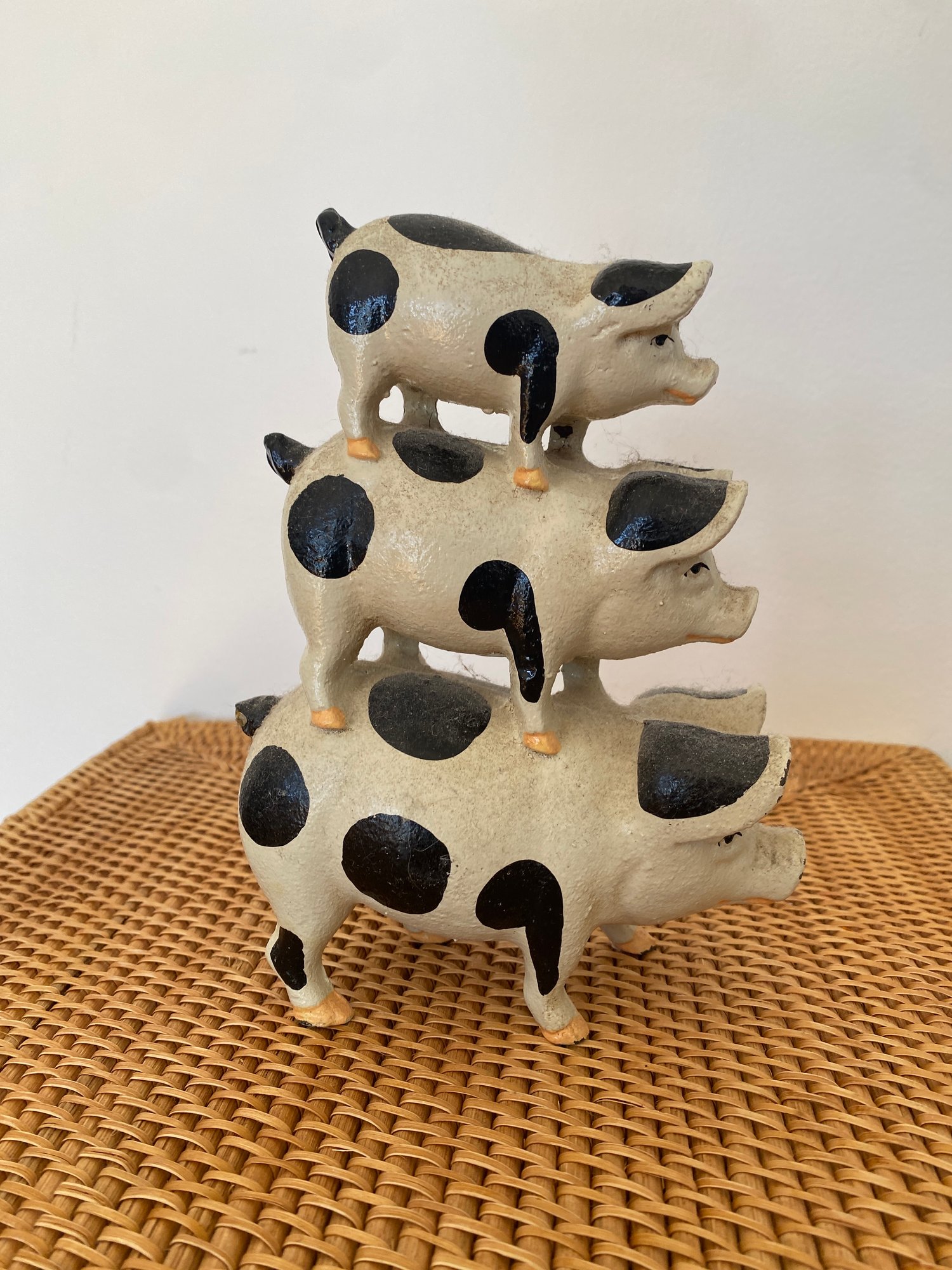 Cast Iron Door Stop Three Little Pigs One On Top Of The Other #2075209 ...