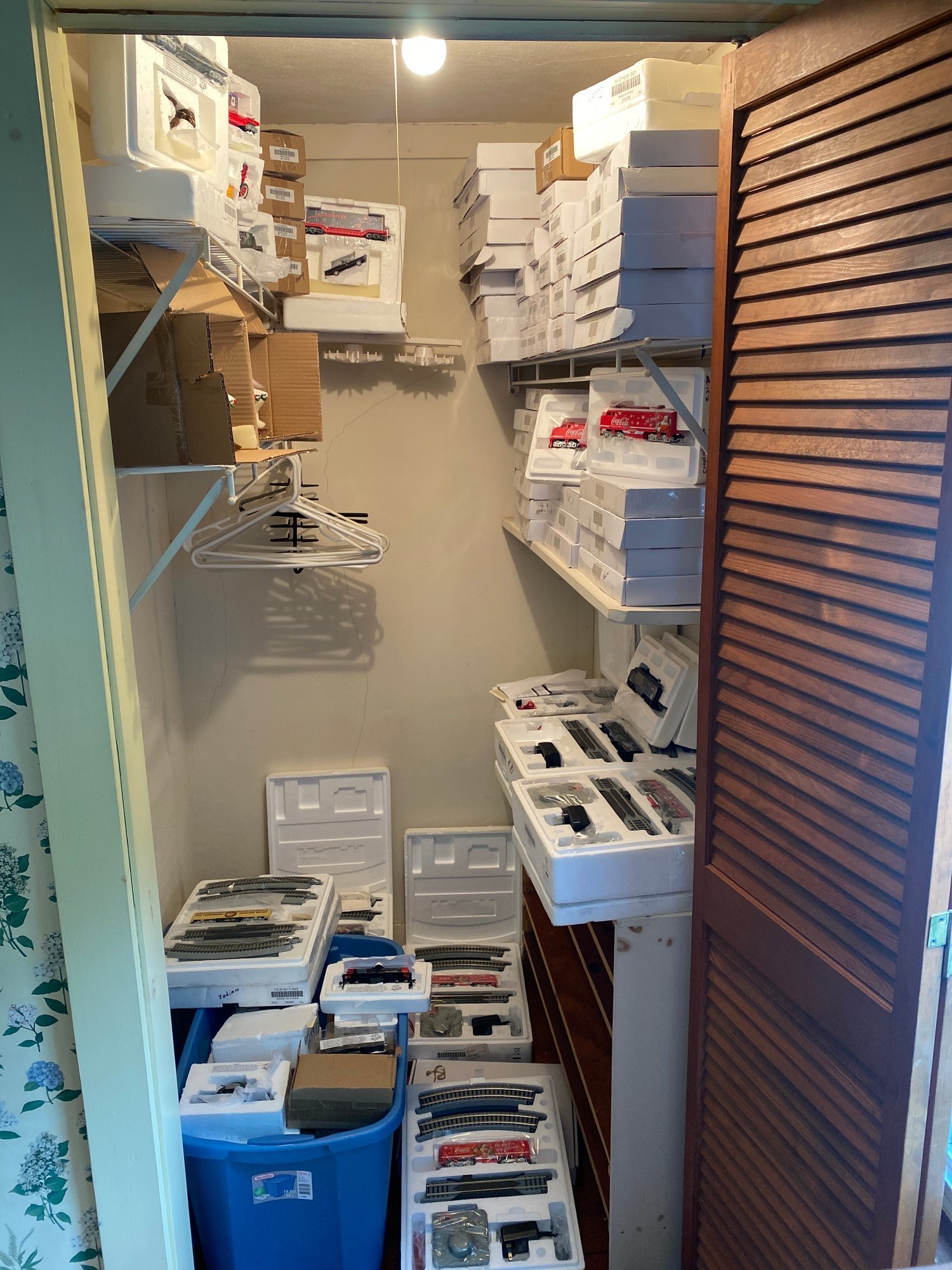 Massive Collection Of Hawthorn Village Trains Tracks Cars Controllers ...