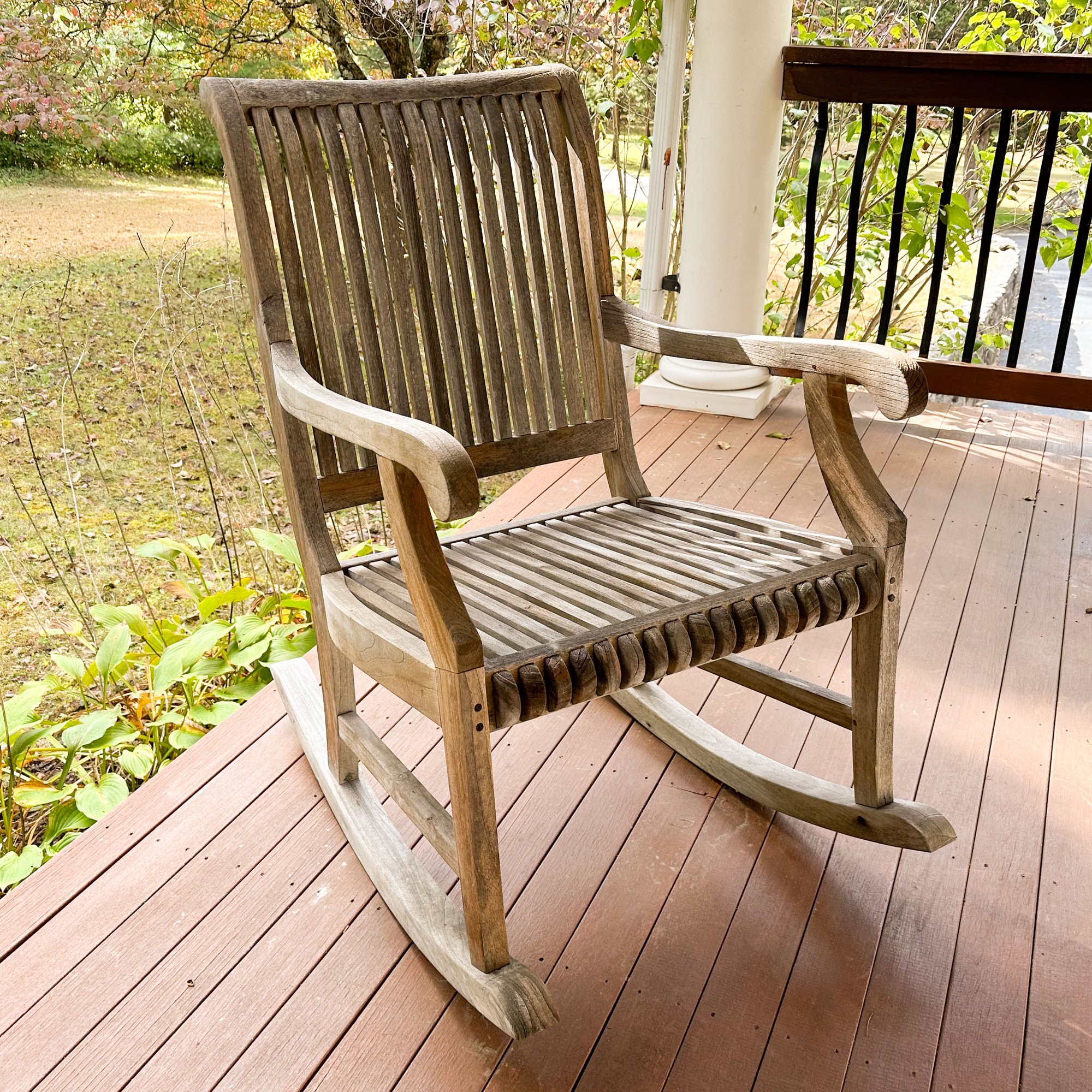 Teak Wood Slat Back Rocking Chair #2003292 | Auctionninja.com