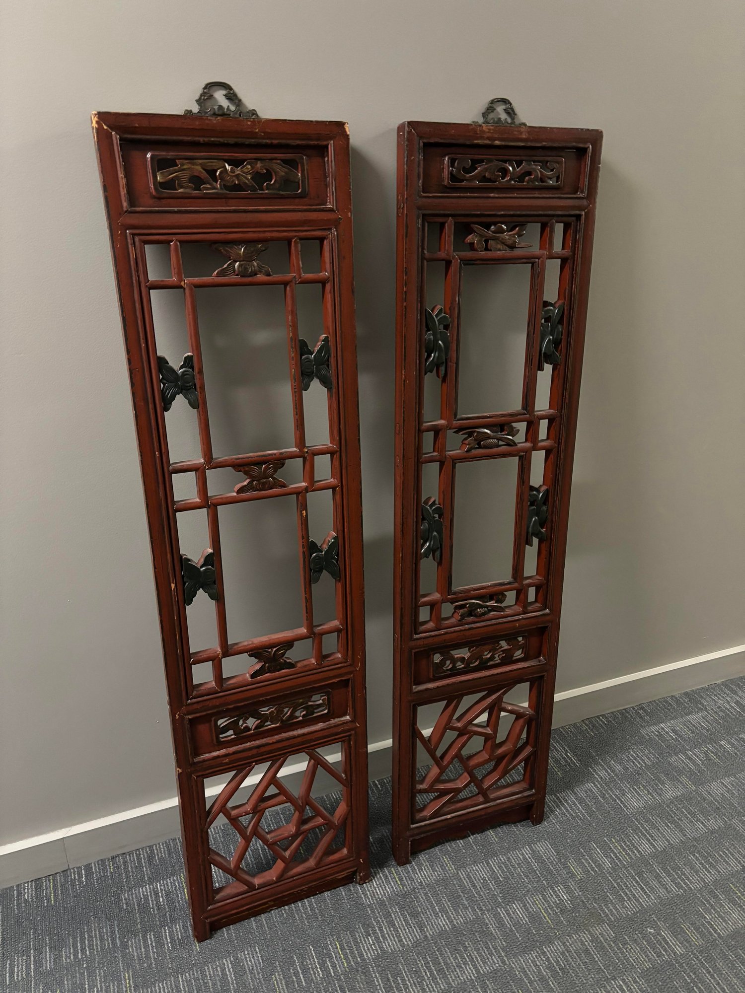 Pair Of Antique Chinese Wood Panels #1969766 | Auctionninja.com