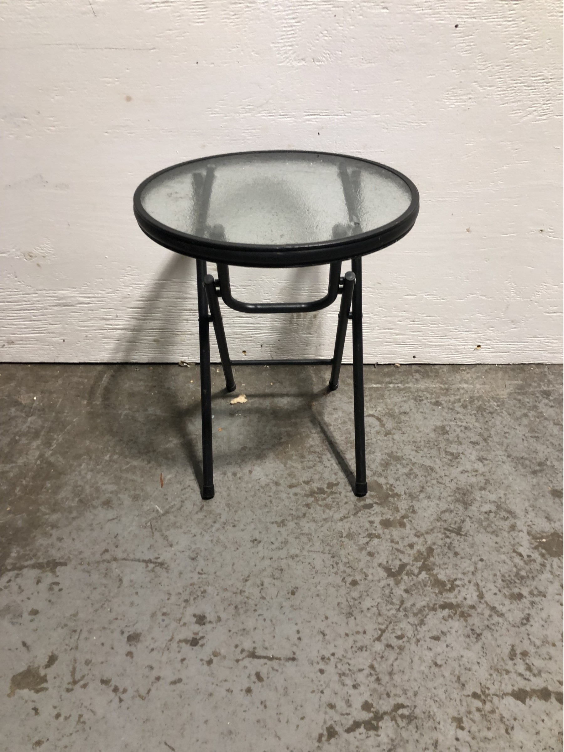 Clear Folding Glass-top Table #1783263 | Auctionninja.com