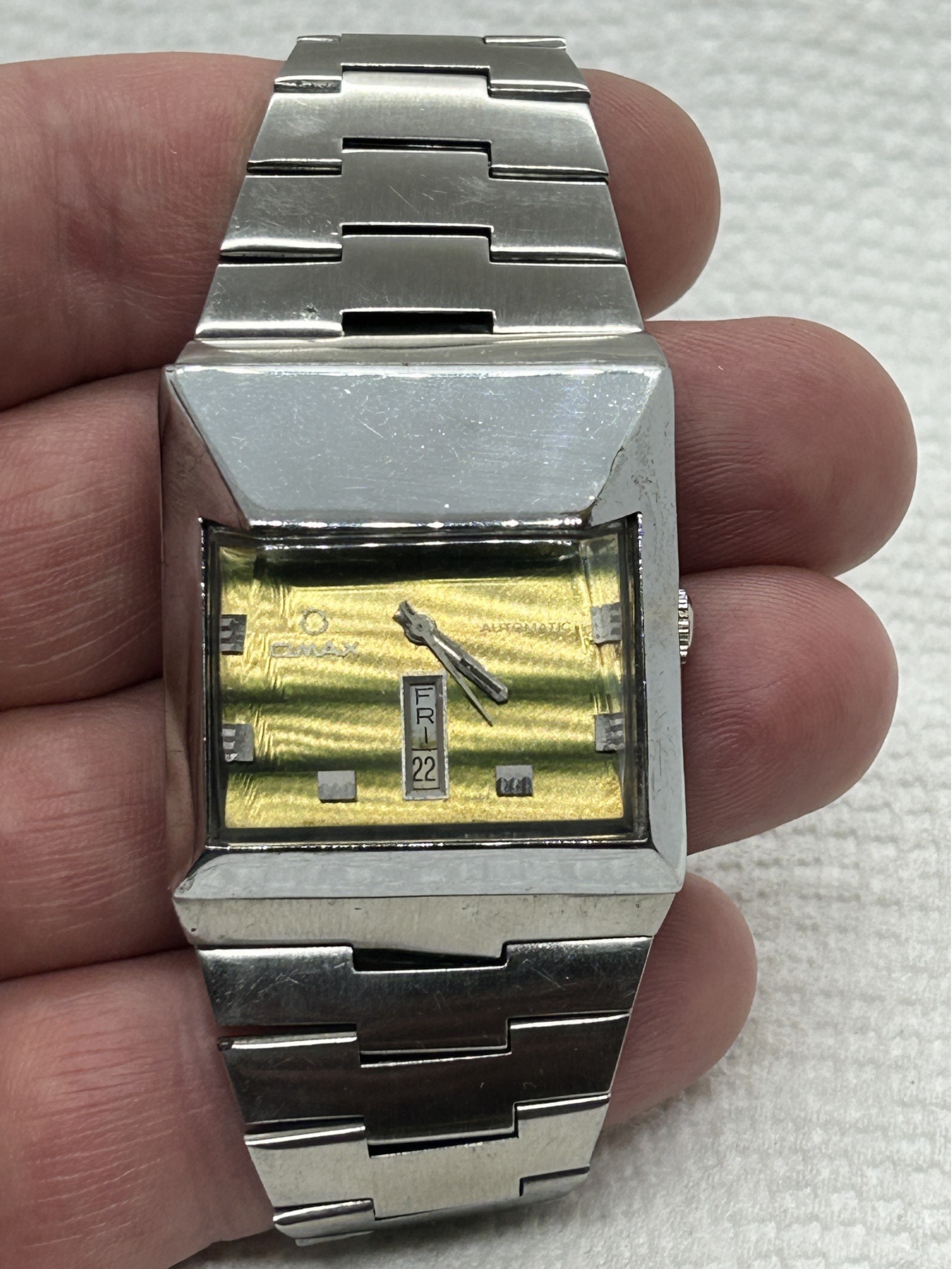 Vintage 1970s OMAX SPACEMAN AUDACIEUSE 25 Jewel Automatic Wristwatch ...