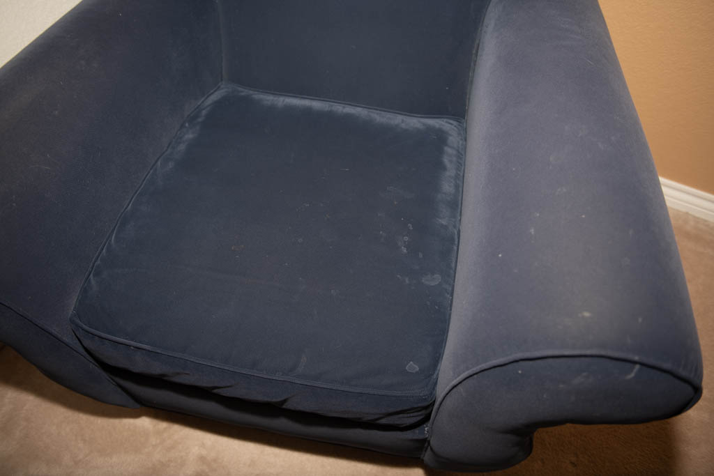Ethan Allen Blue Deep Seated Arm Chair #52090 | Auctionninja.com