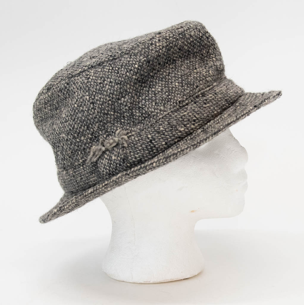 Hand Crafted Exclusively By David Hanna & Sons L.L.Bean Wool Donegal ...