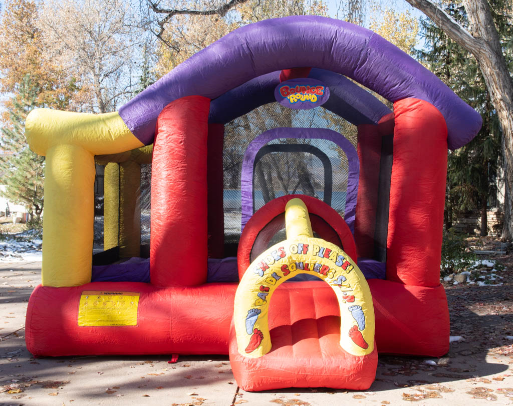 Bounce Round Bounce House #28558 | Auctionninja.com