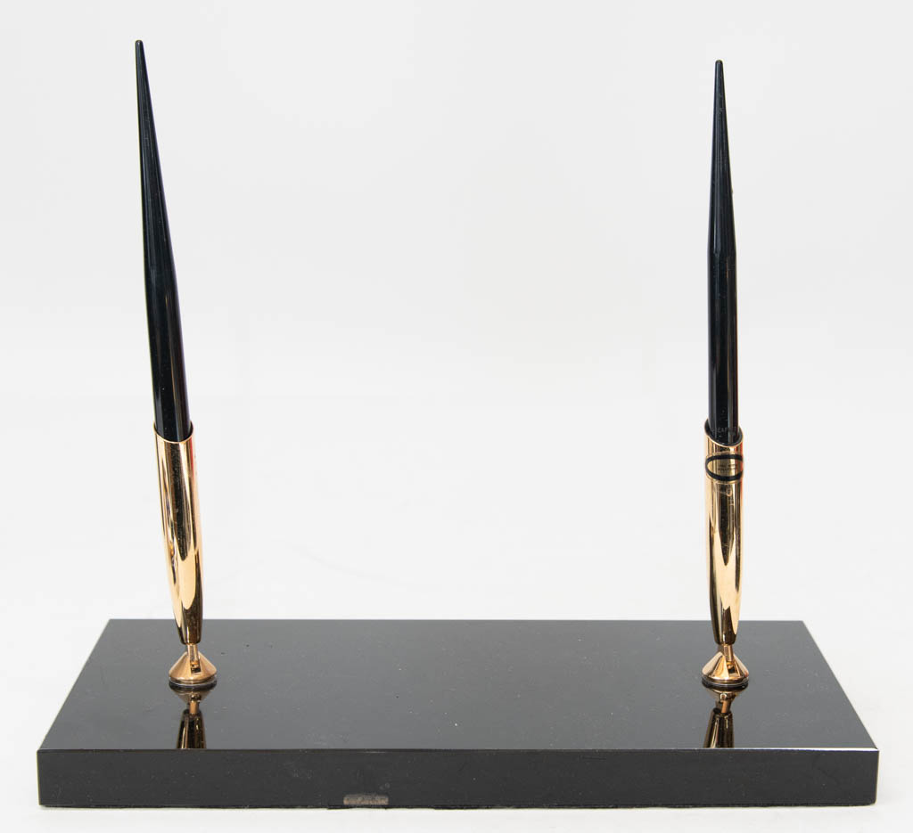 Vintage Sheaffer Black Double Desk Set #47204 | Auctionninja.com