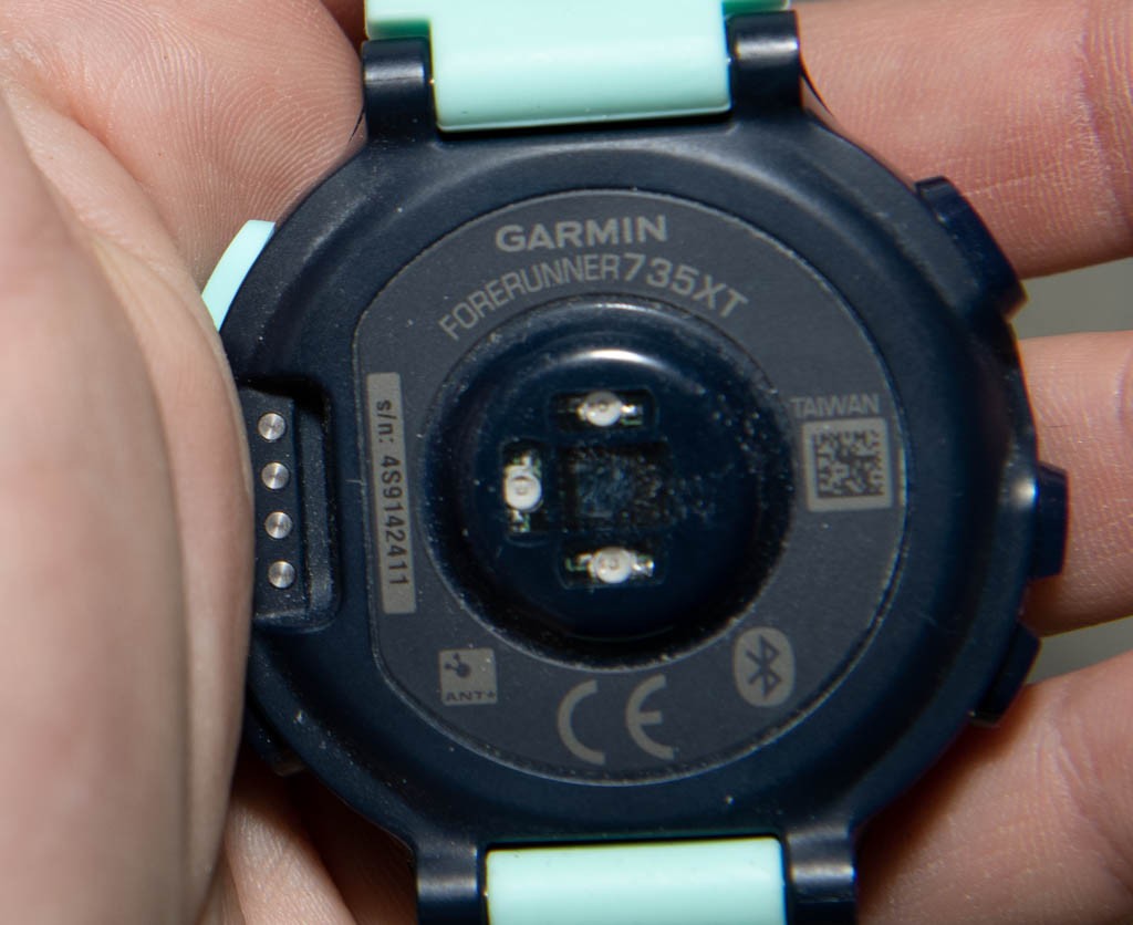 Garmin Forerunner 735XT Midnight Blue/Frost Blue, One Size With Charger ...