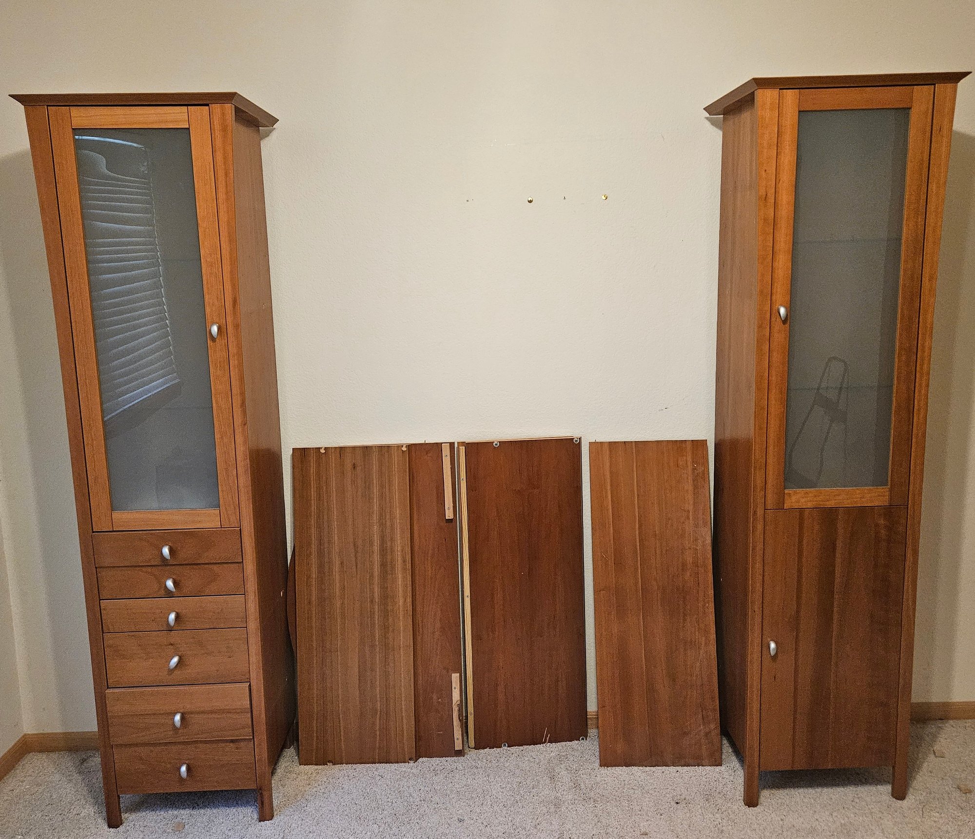 Deconstructed Cabinet With Shelves Unit #1787 | Auctionninja.com