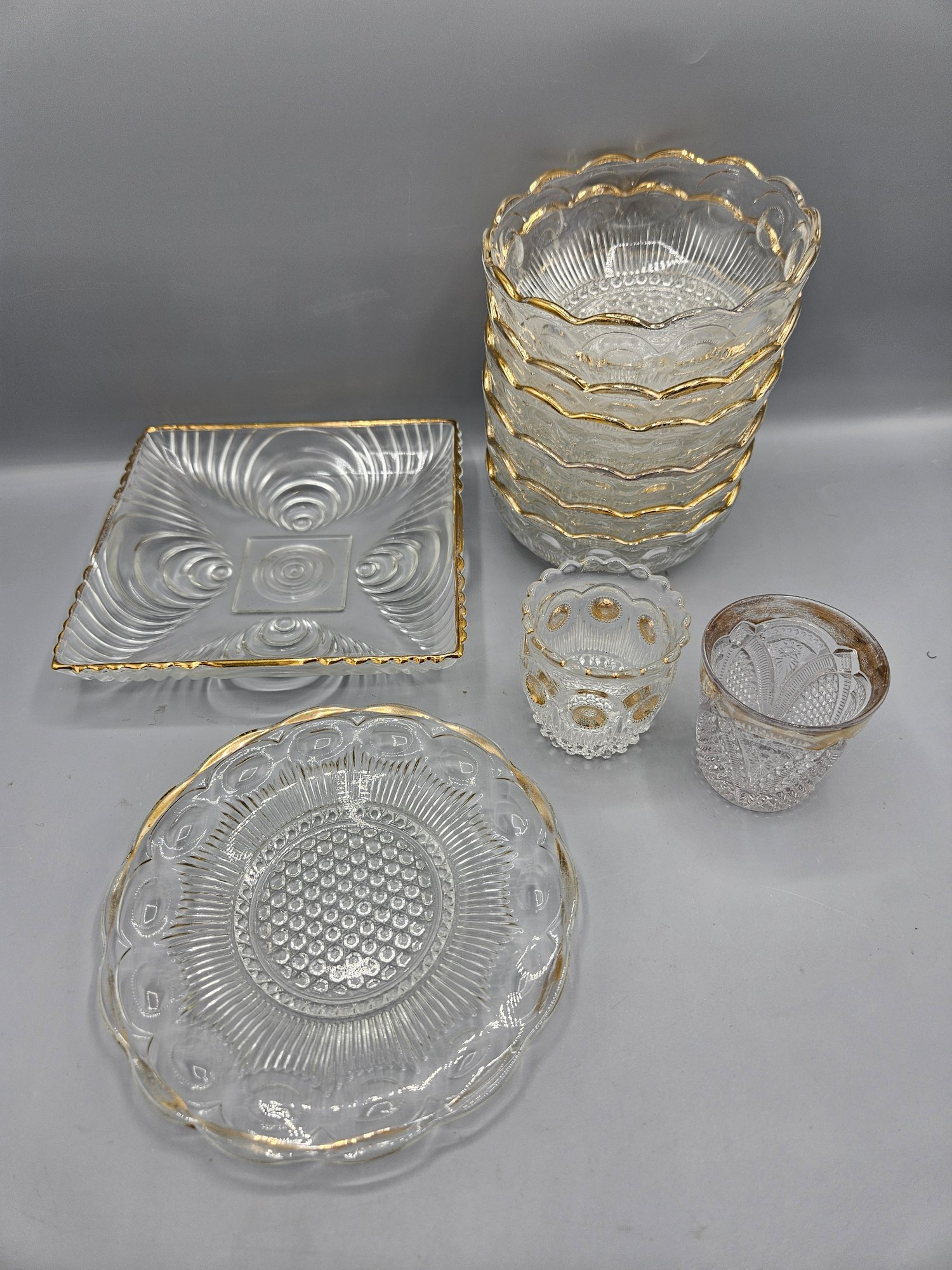 US Glass Company Dinnerware With Gold Trim #2100 | Auctionninja.com