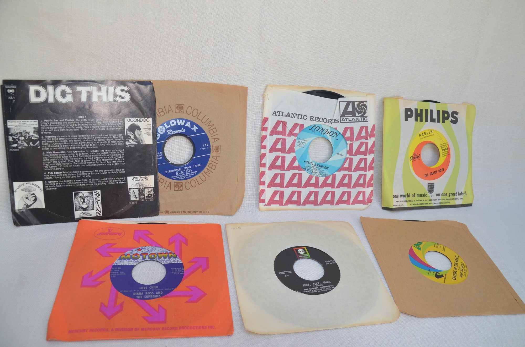 59) Vintage 45 Records Assorted Lot Of 7 #32607 | Auctionninja.com