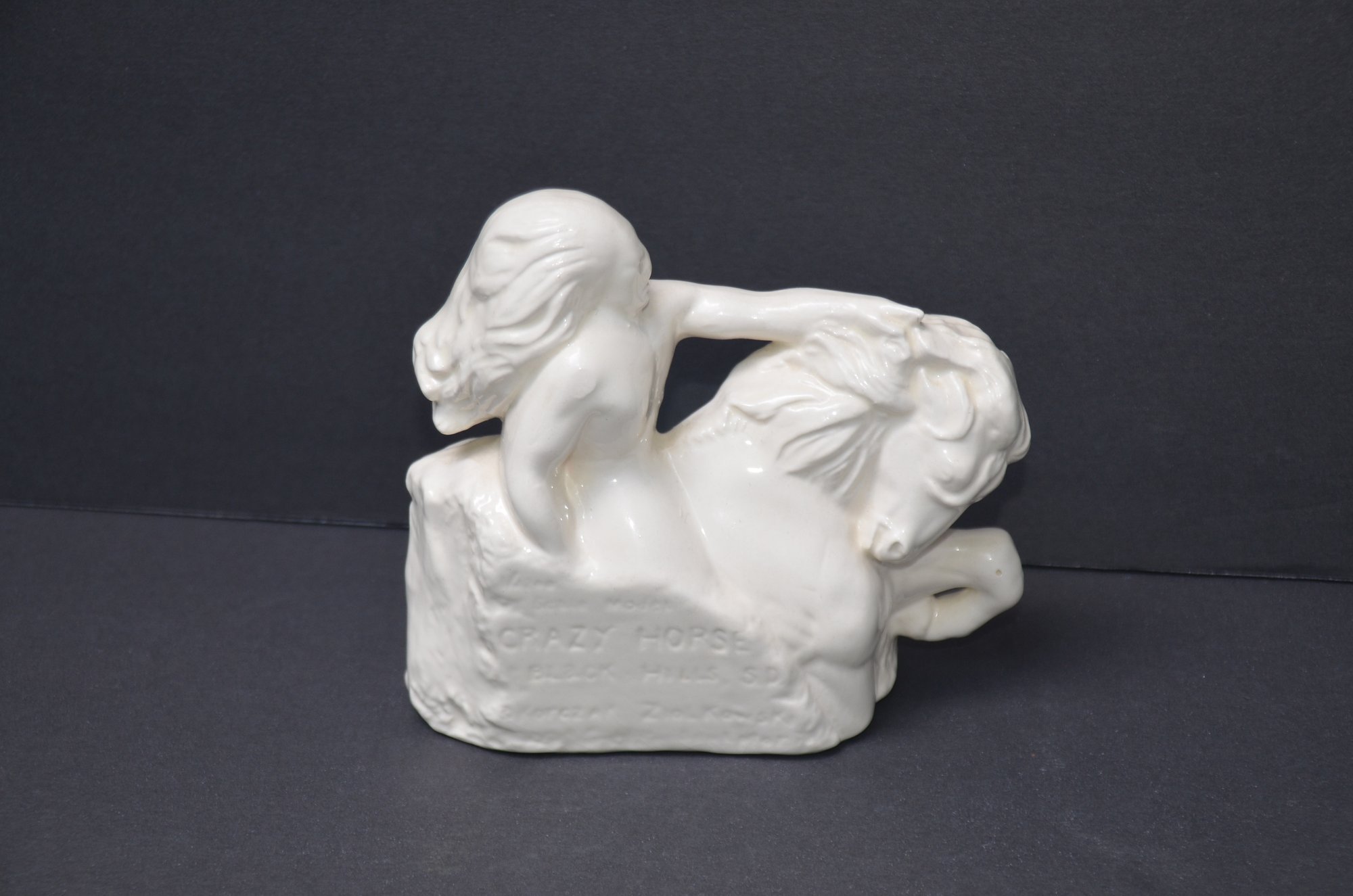 92) Korczak Ziolkowski Crazy Horse Monument Scale Model White Figure ...