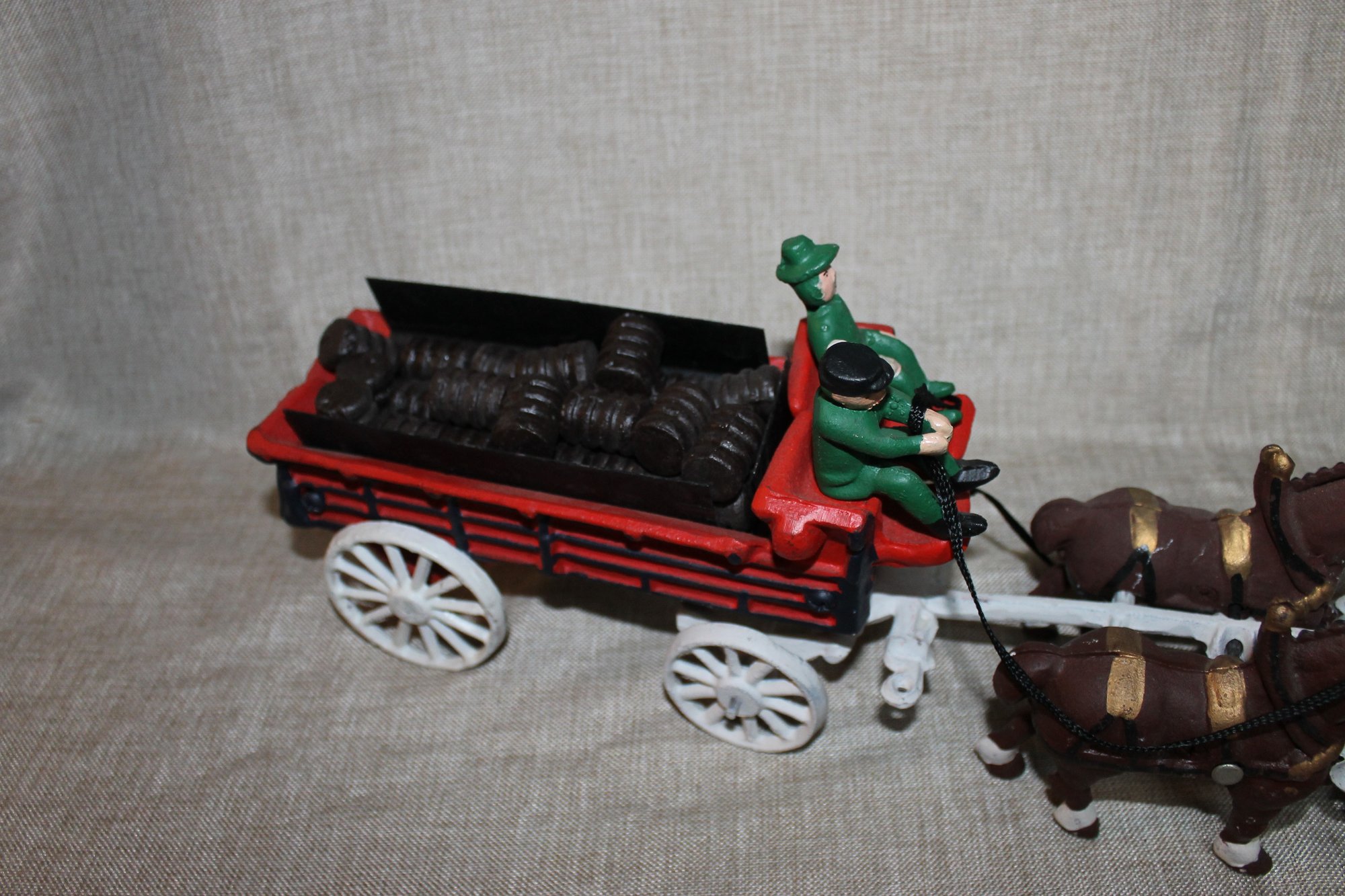 Vintage Cast Iron Budweiser Clydesdale Eight Horse Drawn Beer Wagon Toy ...