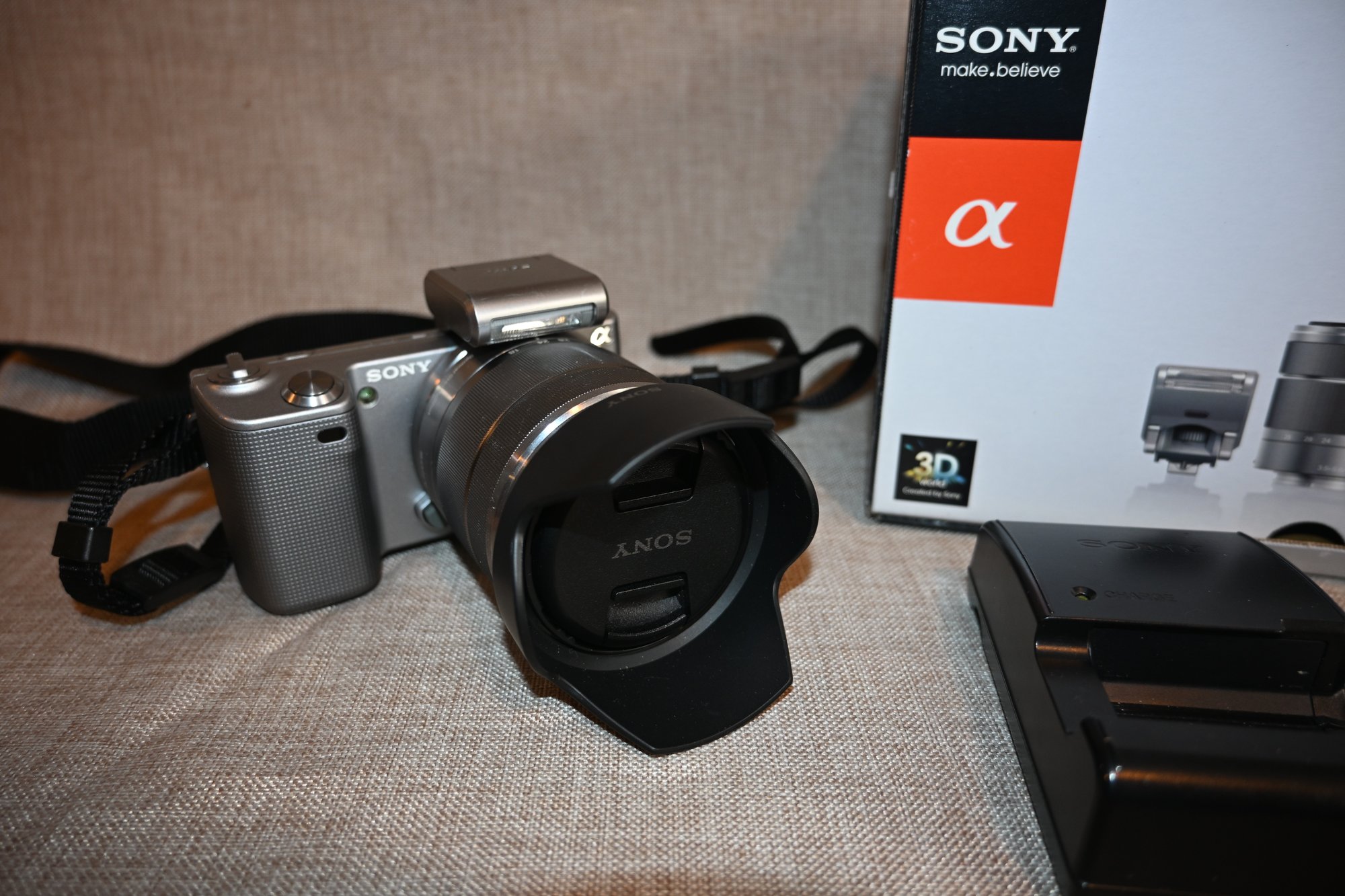 82) Sony Nex-5 Digital Camera, SD Card Battery Charger And Manual ...