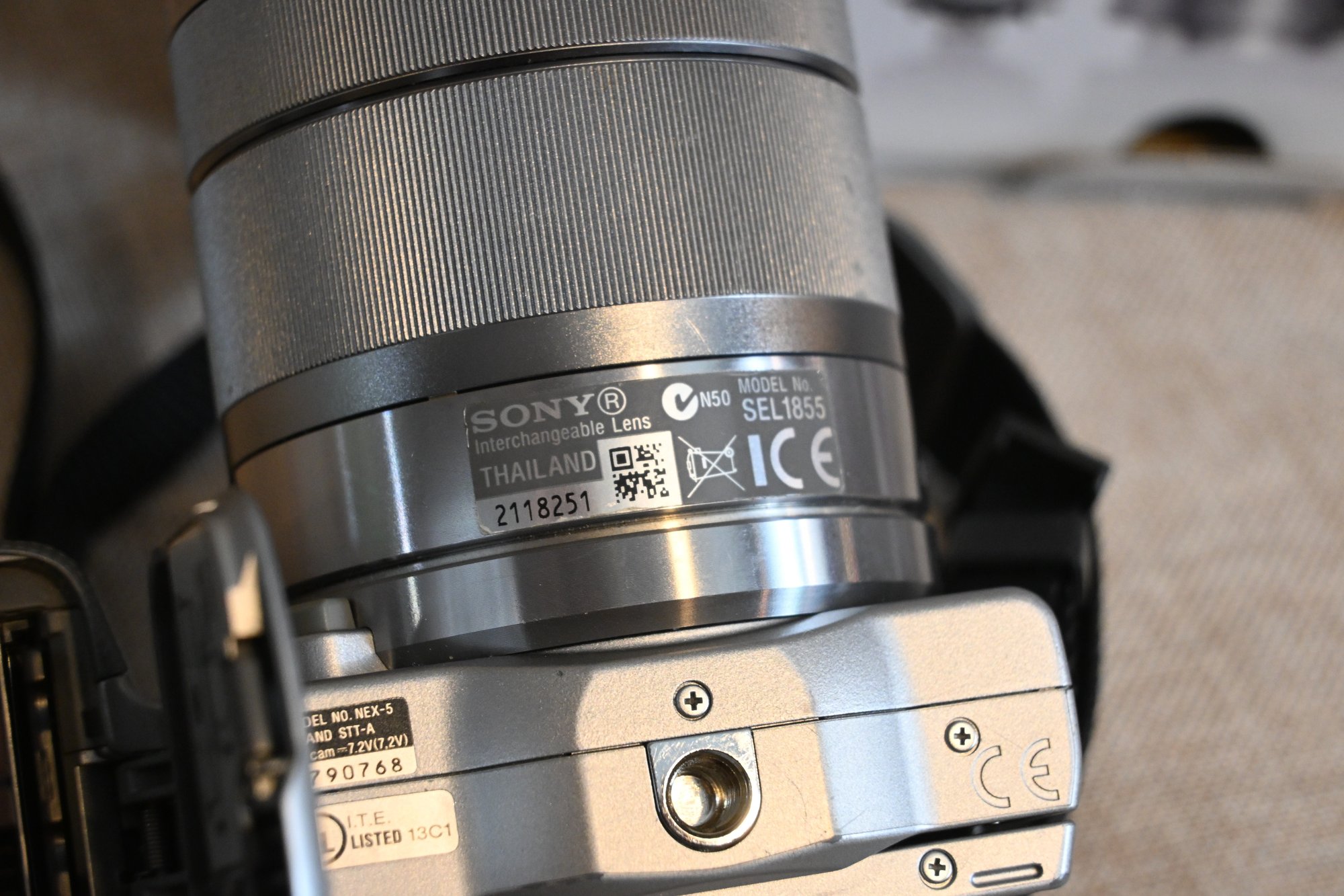 82) Sony Nex-5 Digital Camera, SD Card Battery Charger And Manual ...