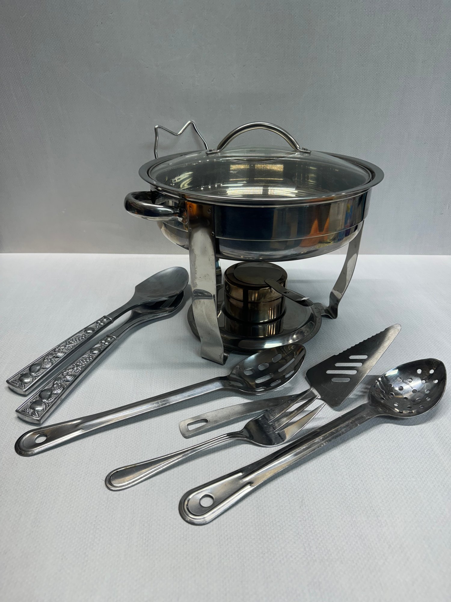 Chafing Dish With Utensils Some Lenox #1169 | Auctionninja.com