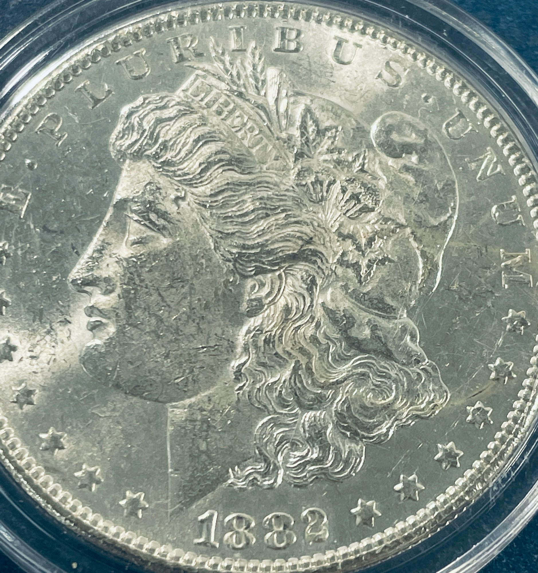 1882 MORGAN SILVER DOLLAR COIN - BU / BRILLIANT UNCIRCULATED! IN ...