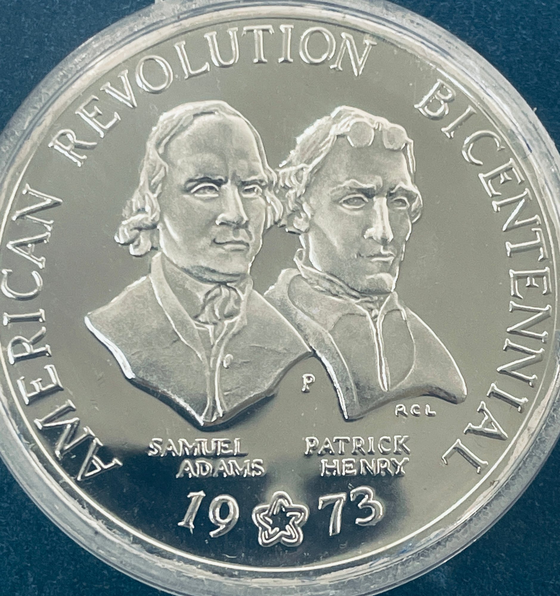 1973 AMERICAN REVOLUTION BICENTENNIAL SILVER COIN - 1 OZ. STERLING ...