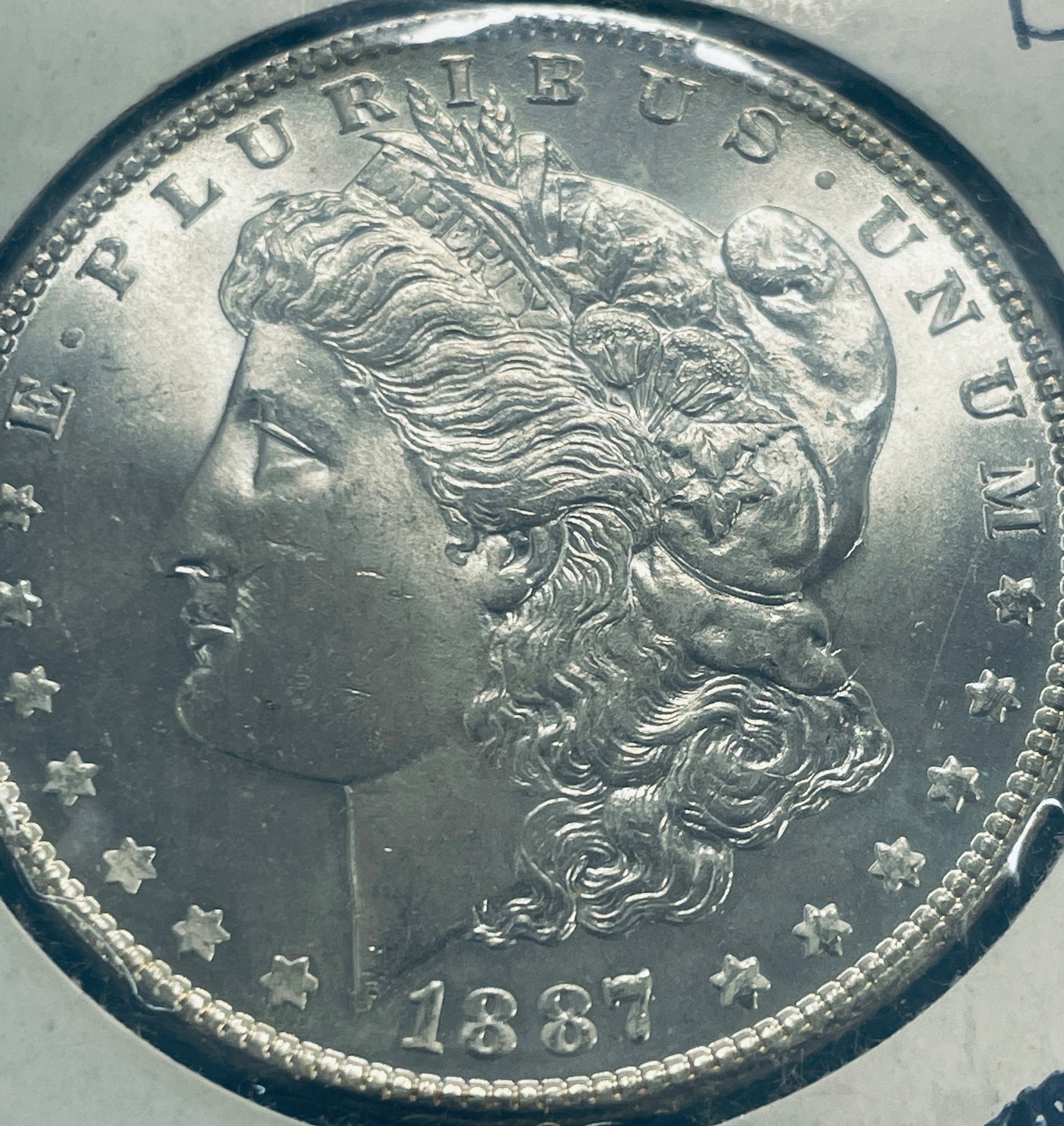 1887 MORGAN SILVER DOLLAR COIN -BU / BRILLIANT UNCIRCULATED - IN FLIP ...