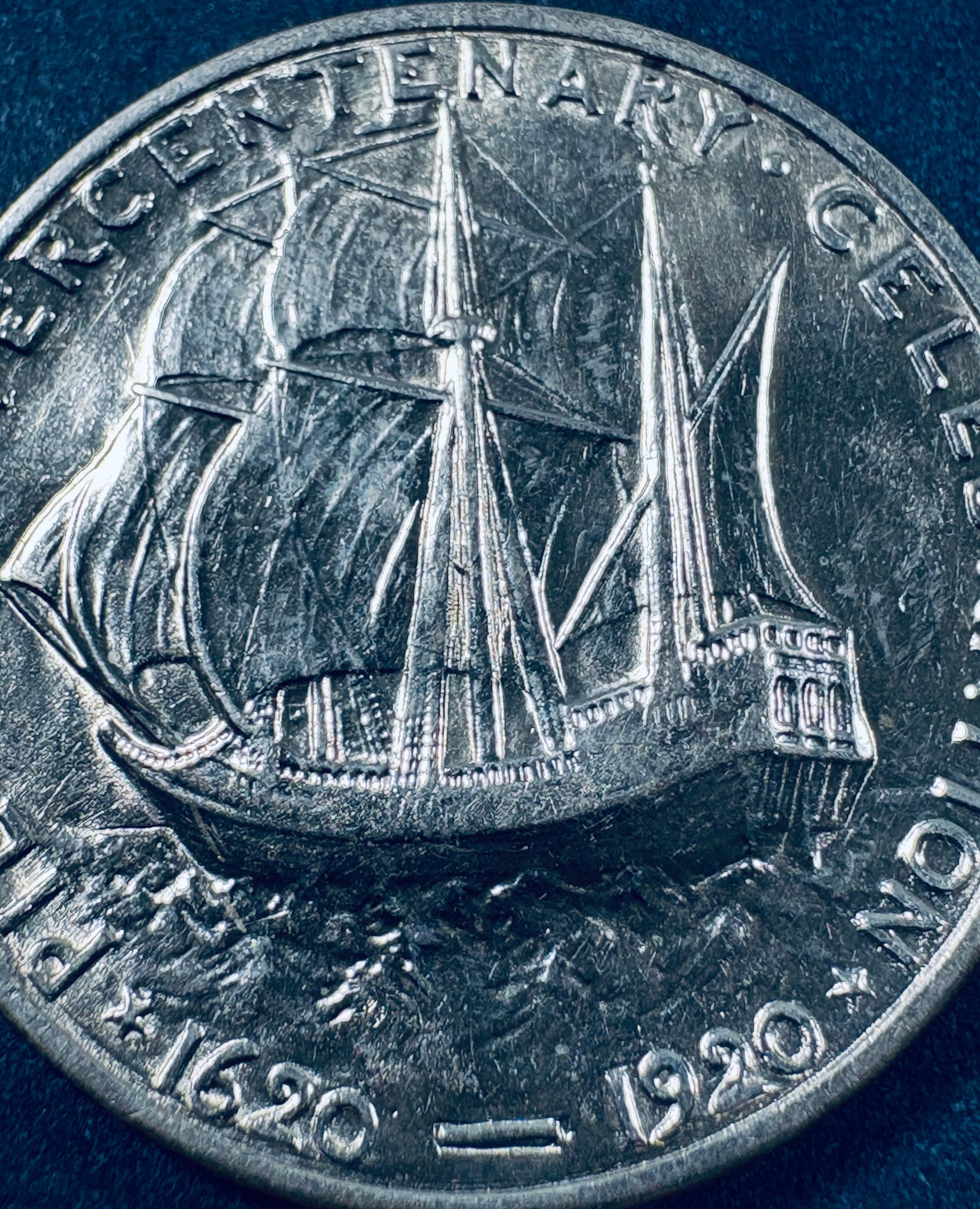 1920 PILGRIM TERCENTENARY SILVER HALF DOLLAR COIN - BU / BRILLIANT ...