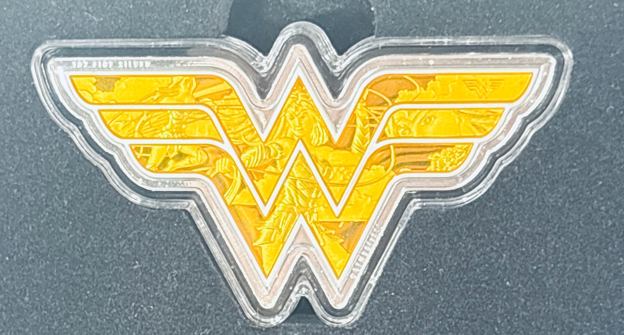 2022 Cook Islands Silver Enameled DC Comics Wonder Woman 1 Oz - Lot #24 ...