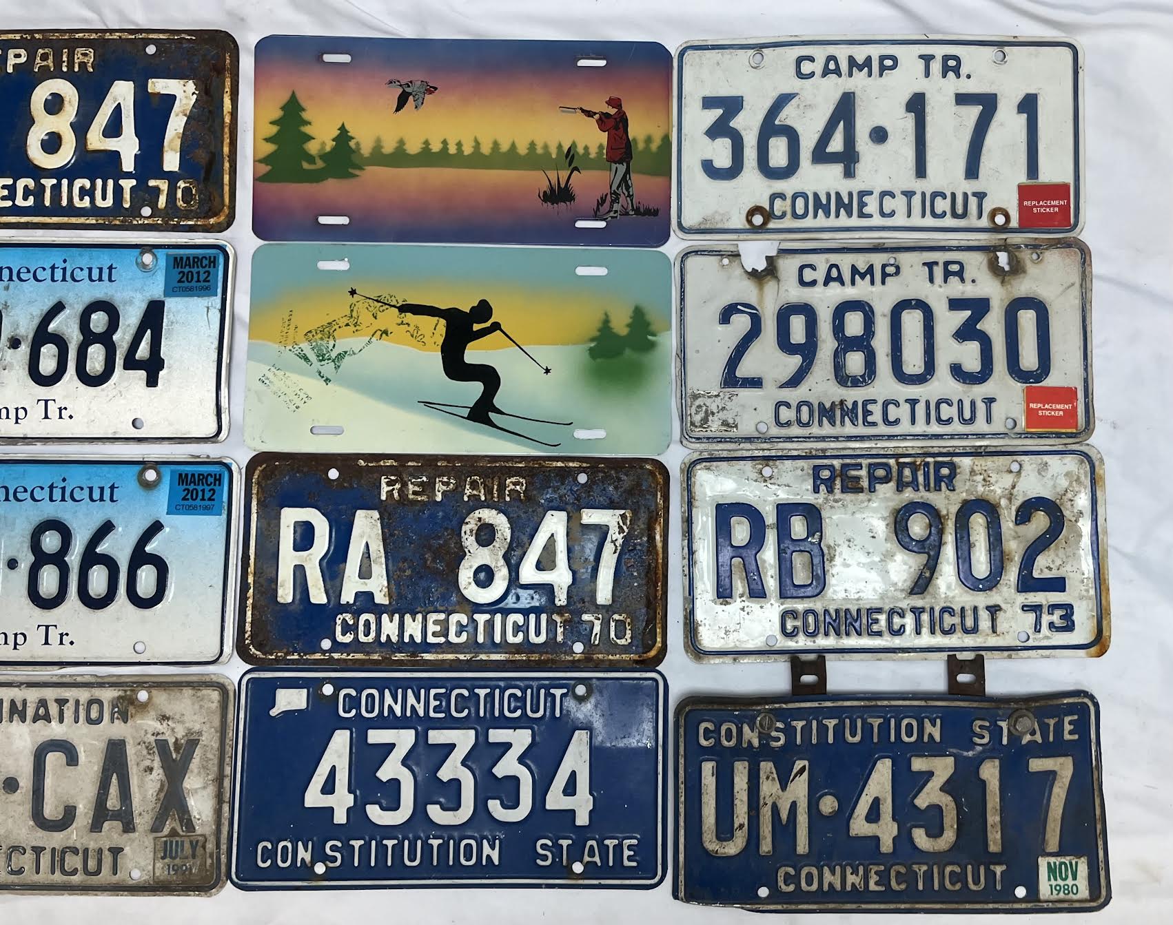 Lot Of Assorted Connecticut License Plates And Decorative Plates #12652 ...