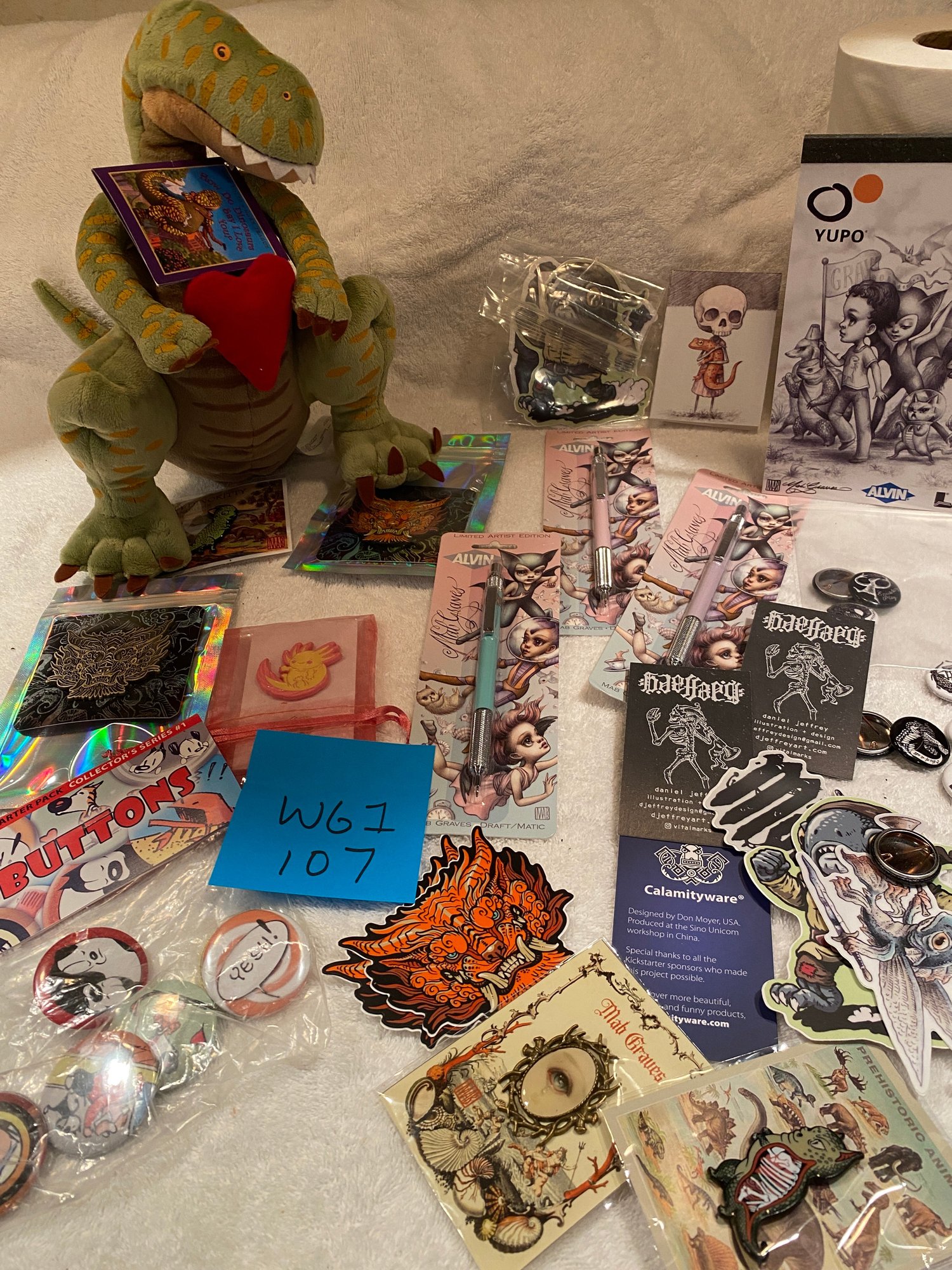 Dinosaur, Dragons, Alvin, Pins, Pens And More!!!!----see Photos #24051 ...