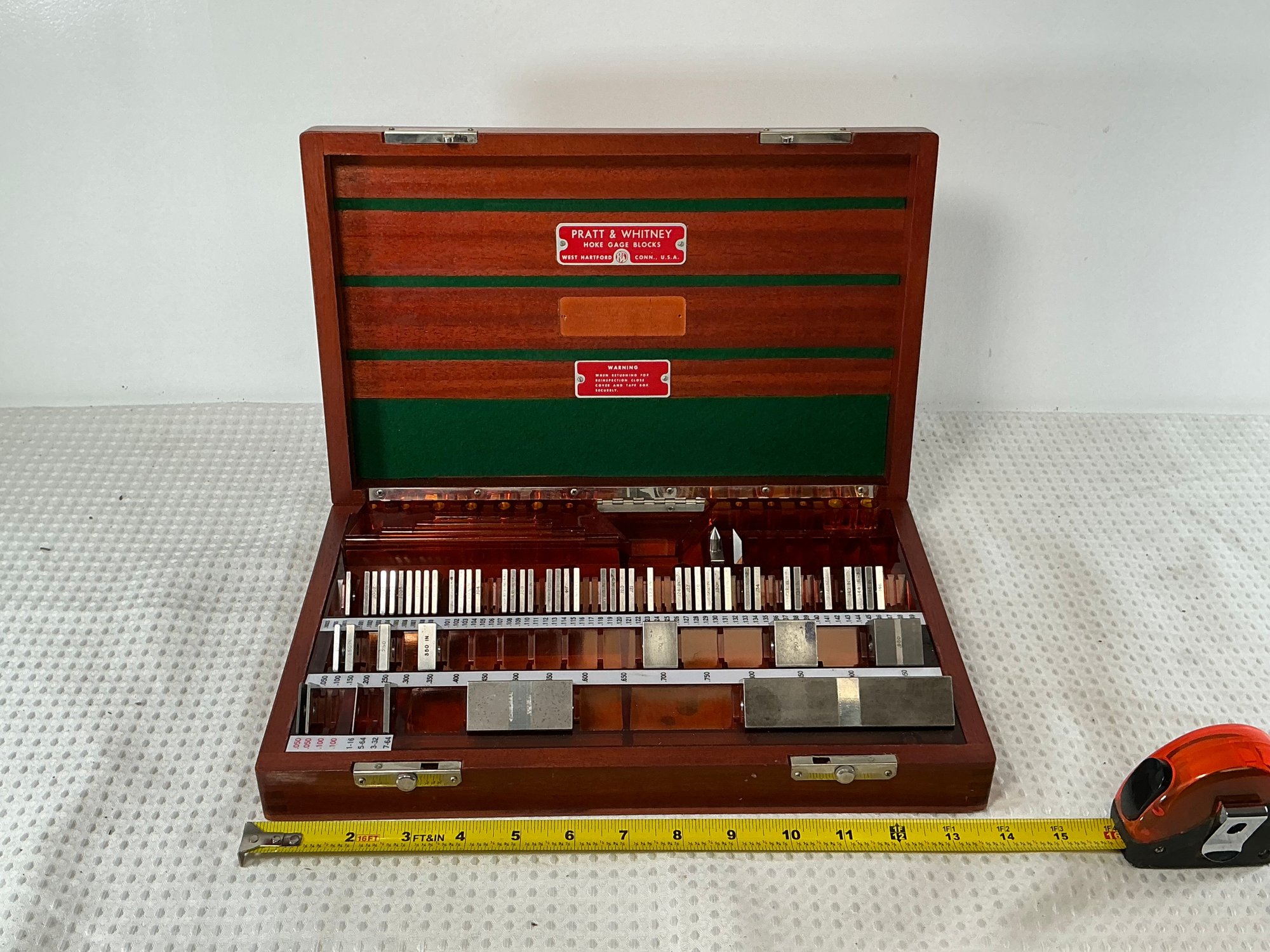 Pratt & Whitney Hoke Gage Blocks In Organizer Box #22313 | Auctionninja.com