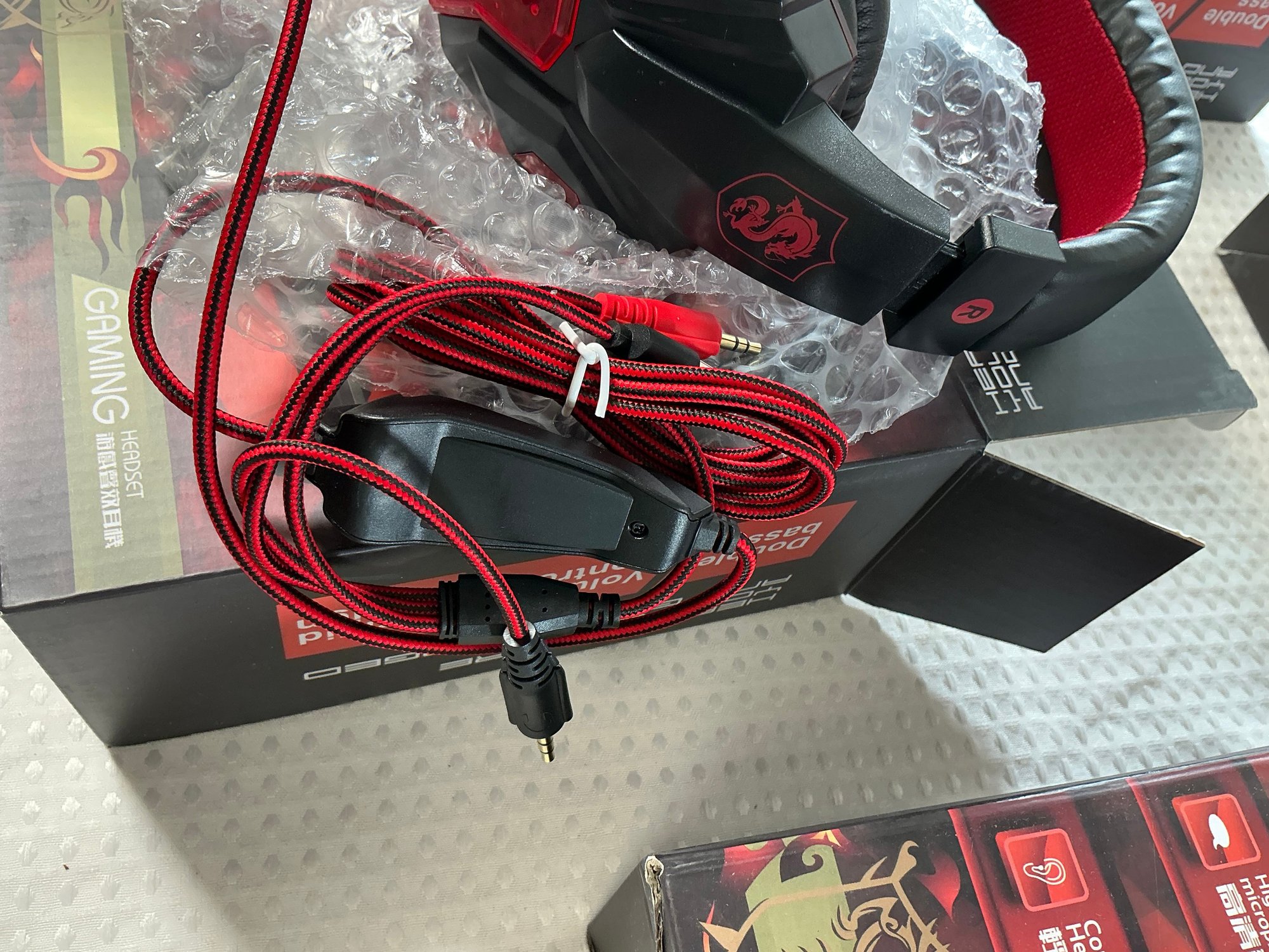 11 Gaming Gear Gaming Headsets, In Boxes (Opened) #22609 | Auctionninja.com