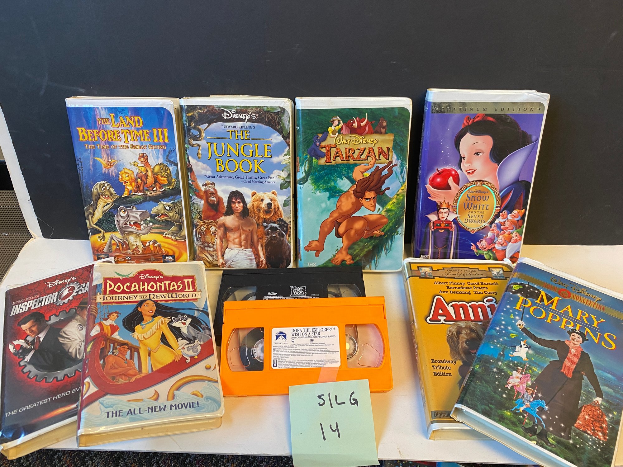 Walt Disney VCR Tapes--various Includes: Tarzan, Annie, Snow White ...