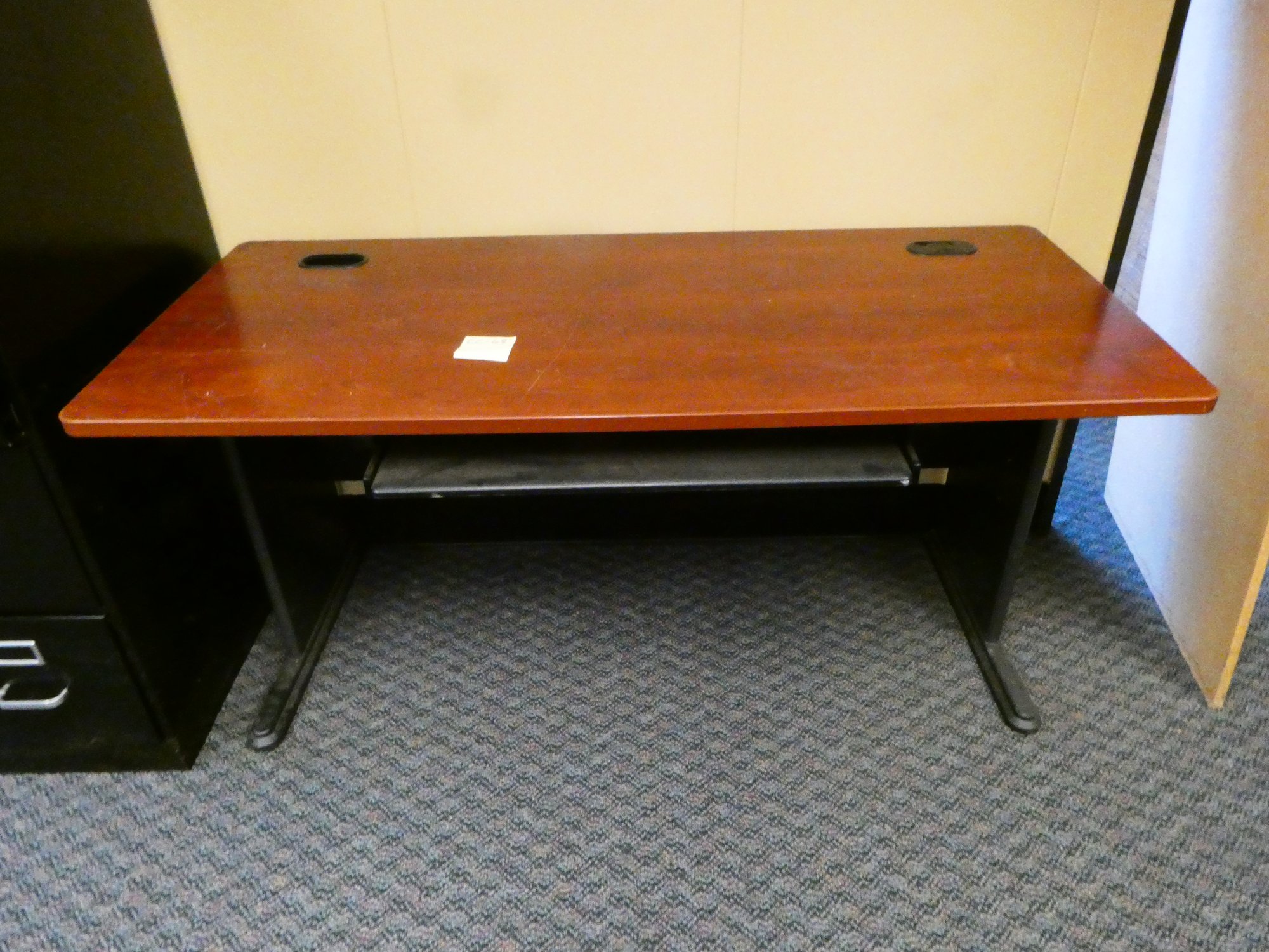 High Quality Metal/wood Computer Desk With Keyboard Tray - 60" X 27" X ...