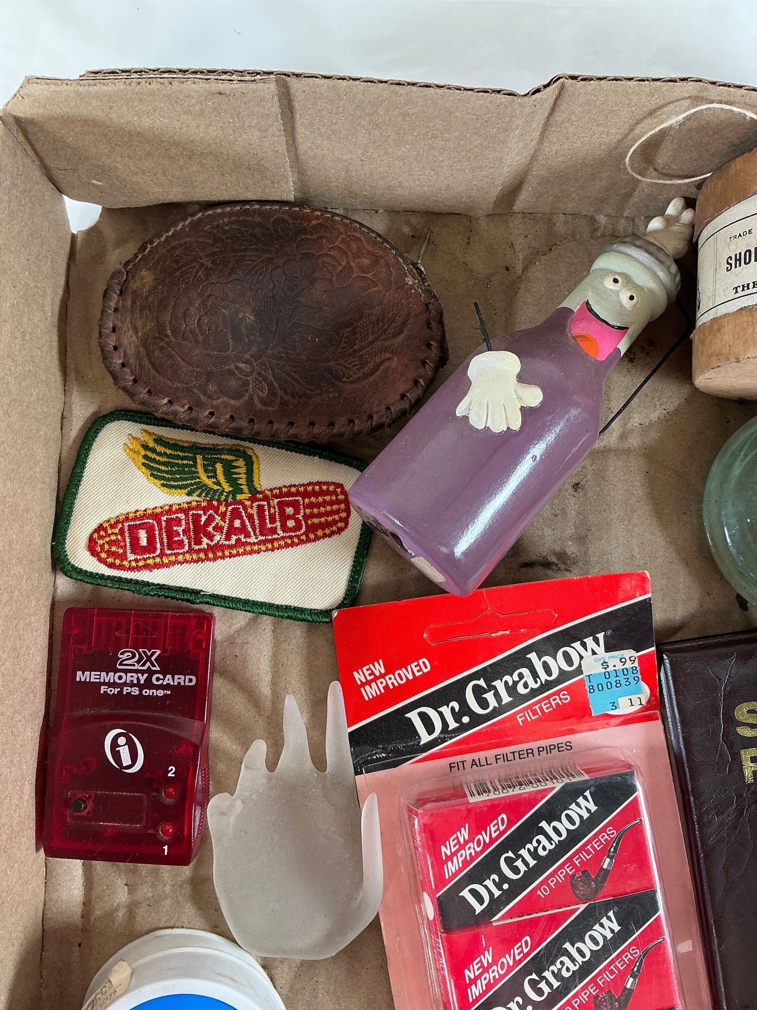 Box Lot Containing A Variety Of Vintage Collectibles And Small Items ...