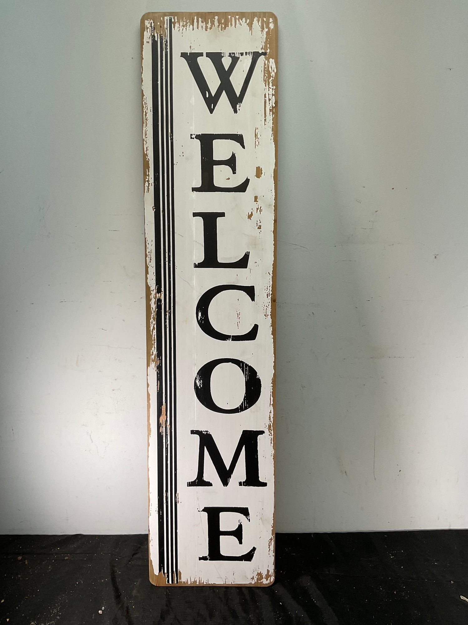Wood Welcome Sign - 11 In X 48 In - Ref#Ta23 #17407 | Auctionninja.com