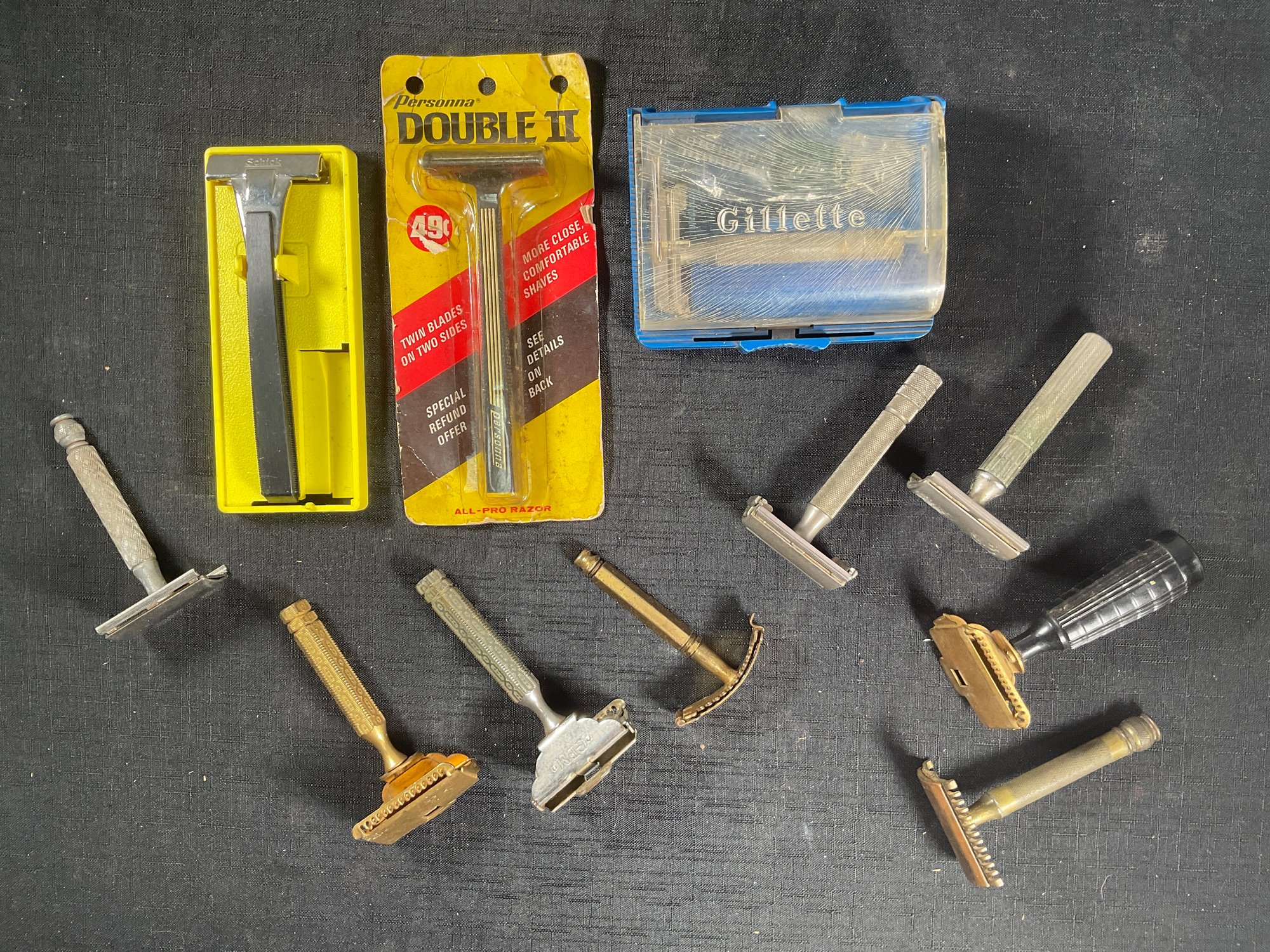 Vintage Mens Razors Lot Of 11 - Personna II Unopened, Gillette, Schick, Gem, Curvfit, Etc - Ref# ...
